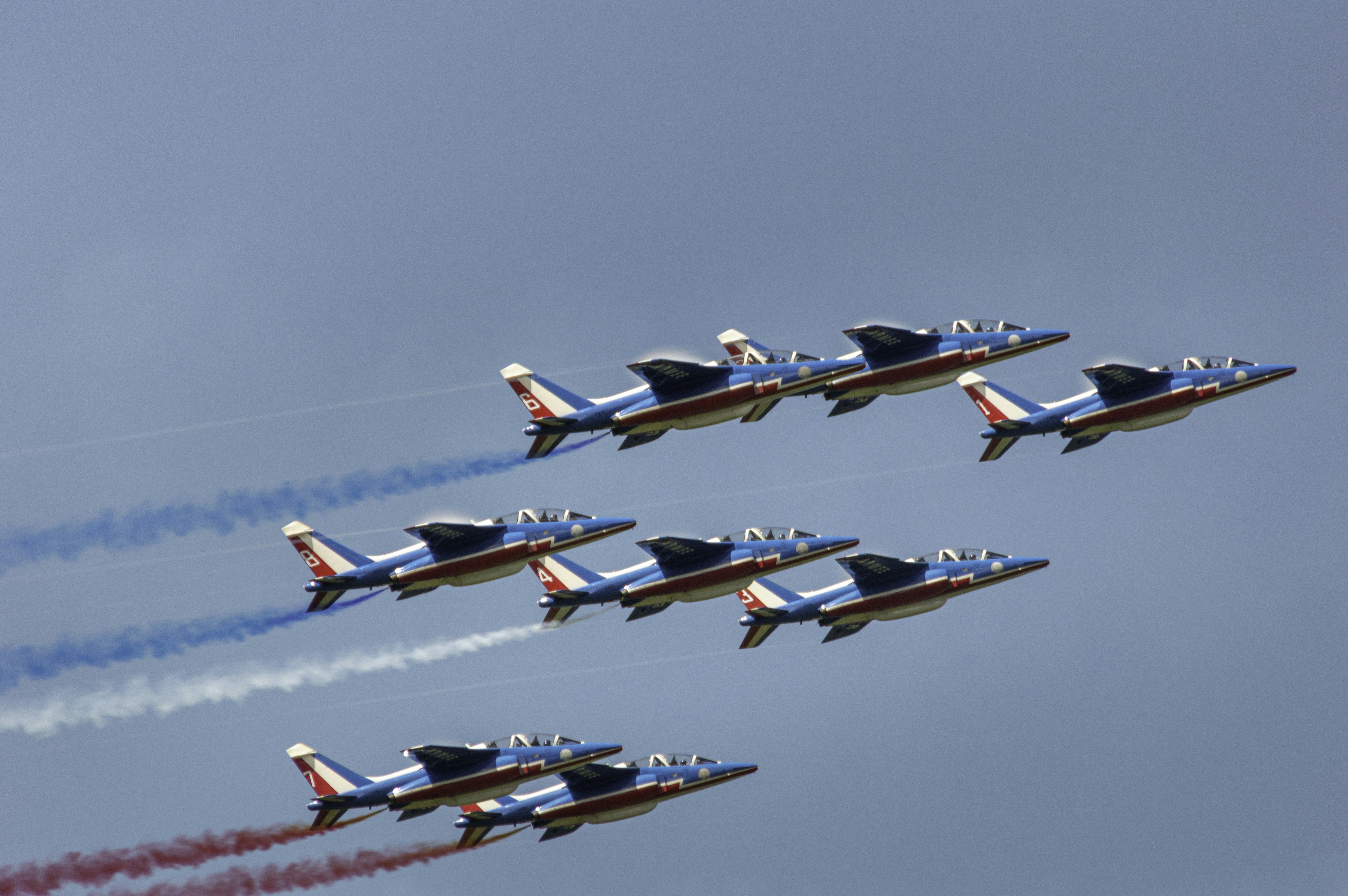 Blue and red fighter plane in the sky photo – Free Les allues Image on ...