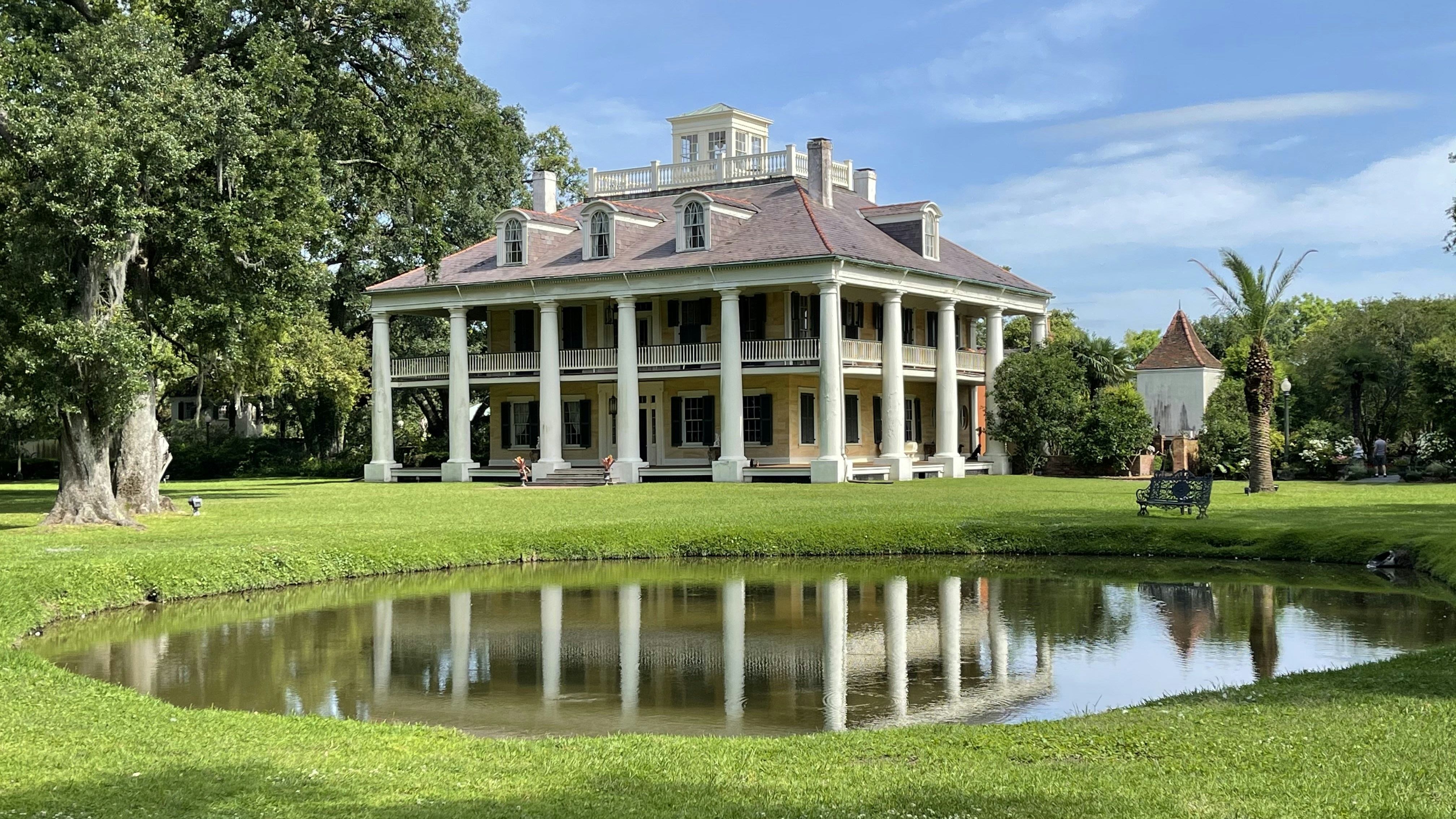 Christian White (@jchristianwhite) | Unsplash 사진 커뮤니티