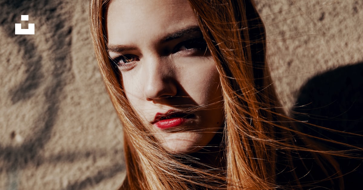 Foto Mujer Con Chaqueta De Cuero Negra Imagen Kołomyja Gratis En Unsplash