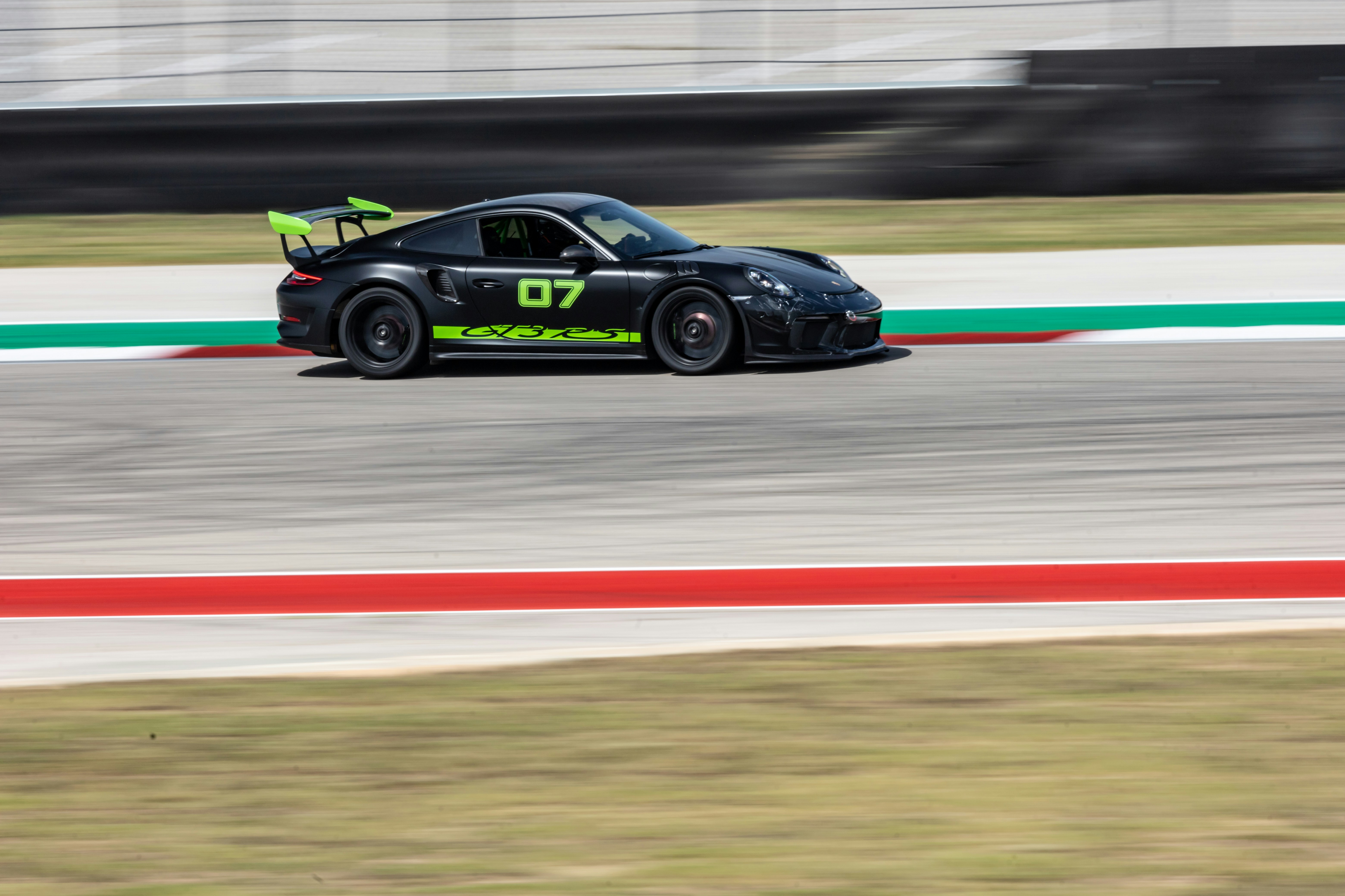 Black and green porsche 911 on track photo – Free Race car Image on ...