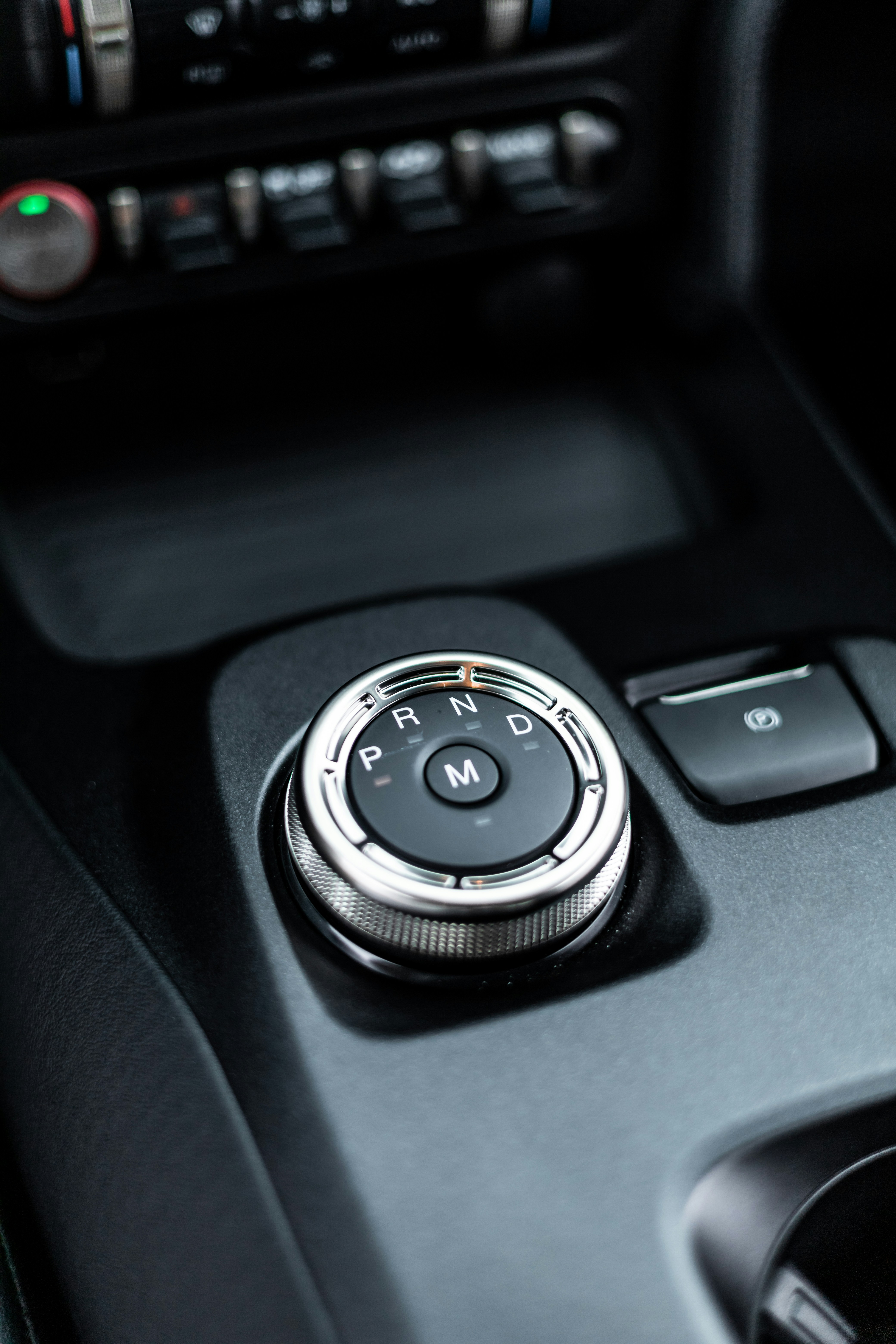 Black and silver round device photo – Free Machine Image on Unsplash