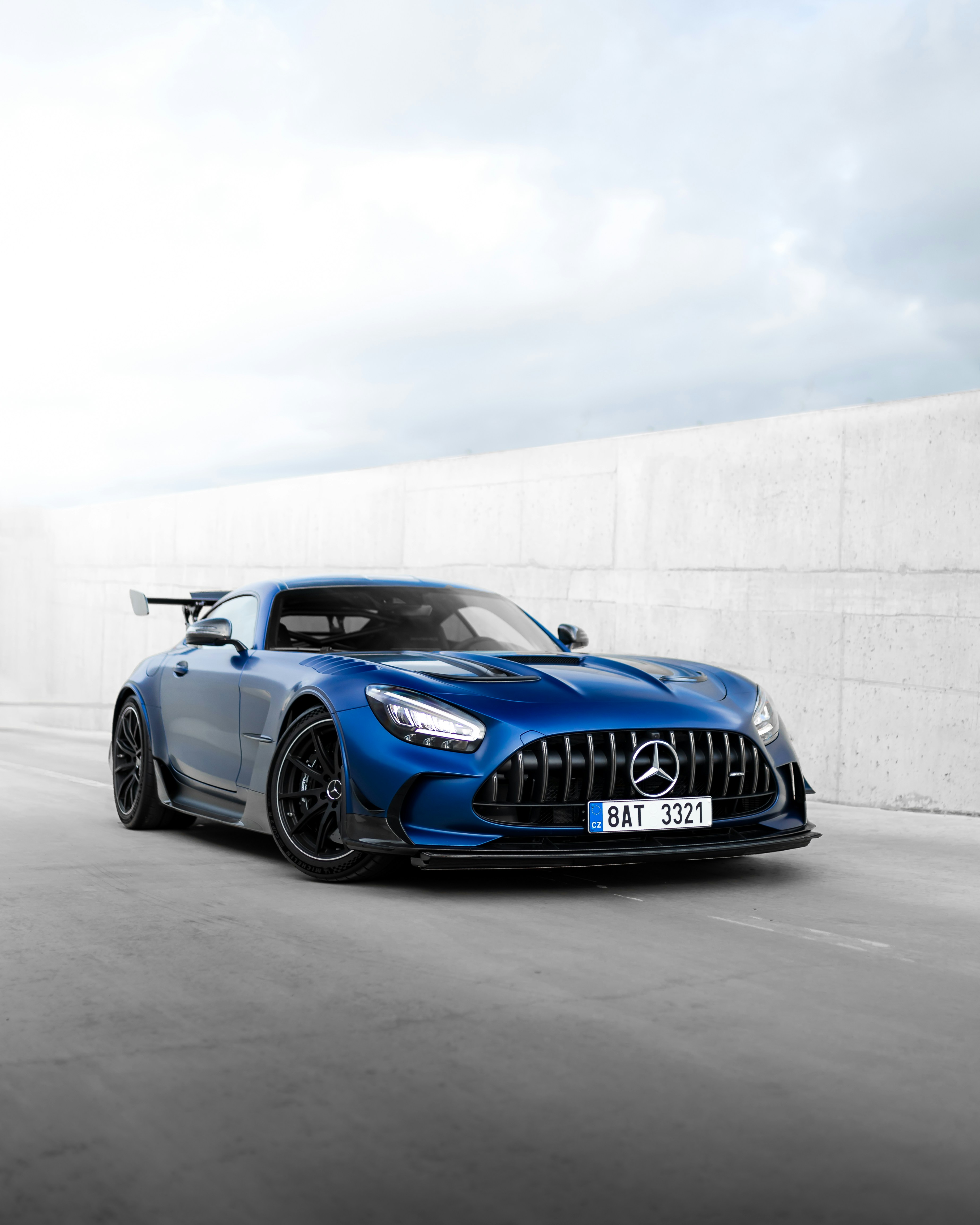 Blue bmw m 3 coupe photo – Free Car Image on Unsplash