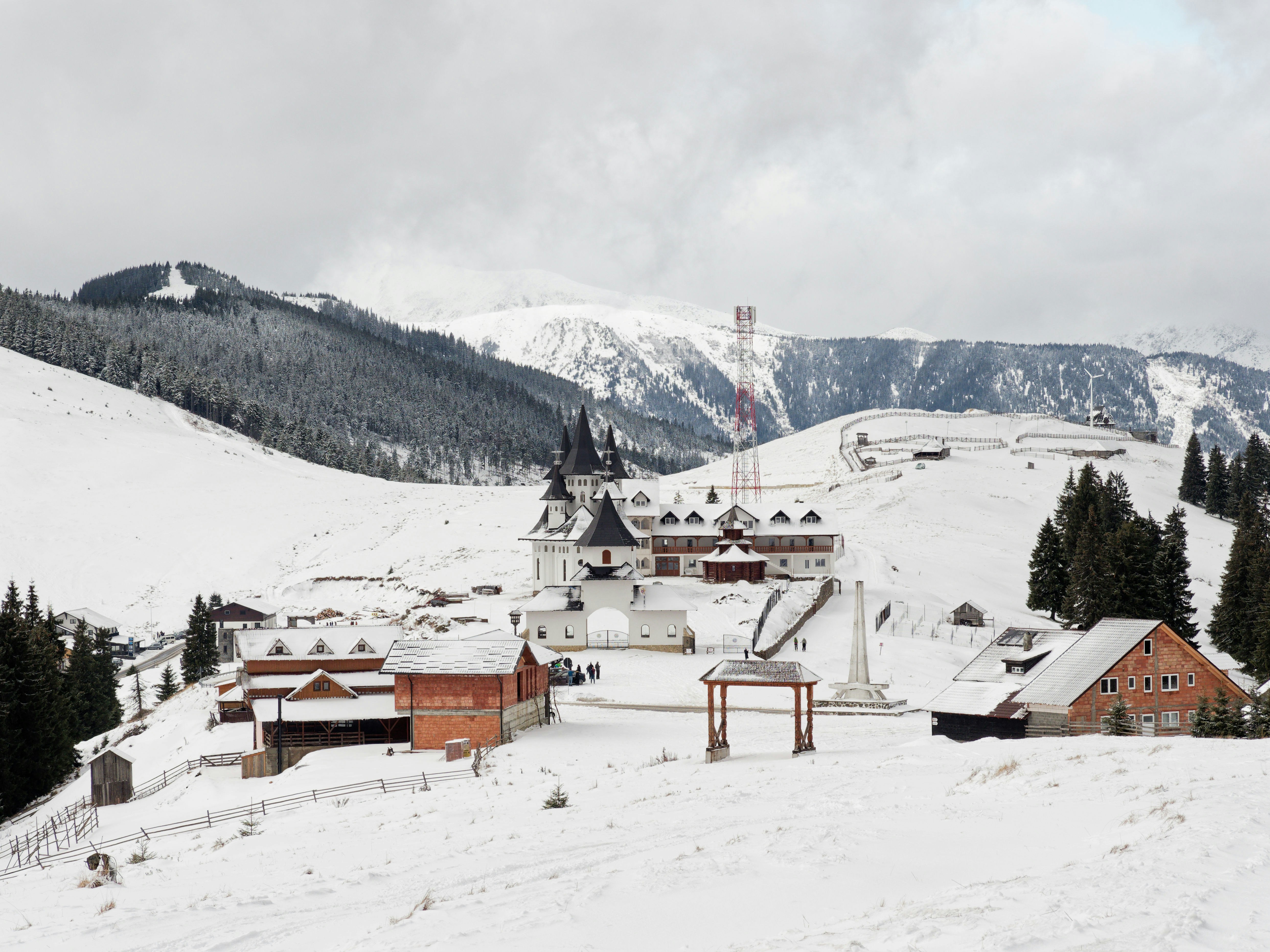 Alpine Village at the Snowline: A Quiet Church Amid Slopes