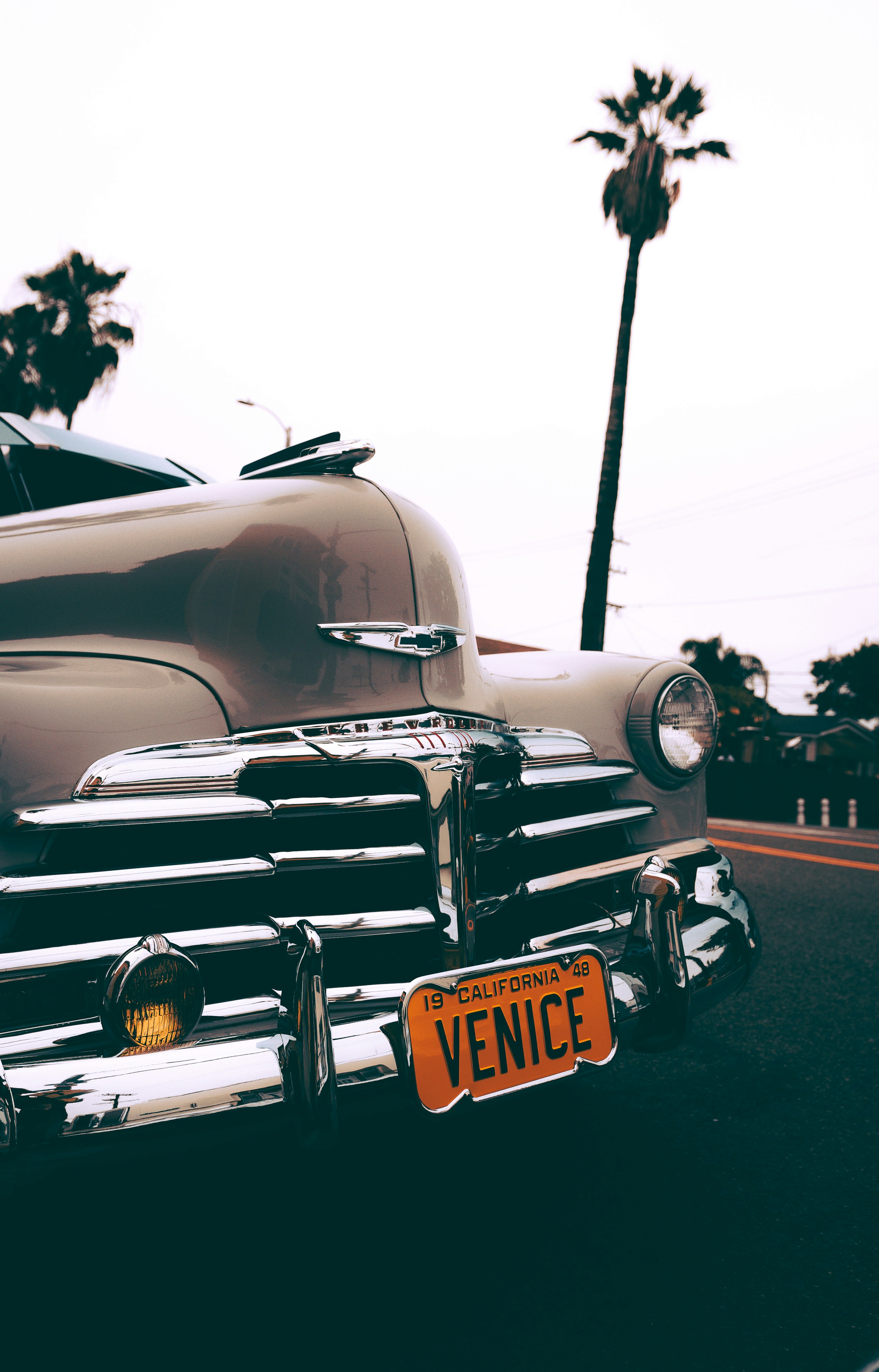 Classic Car on Abbott Kinney Blvd. @tom.briskey