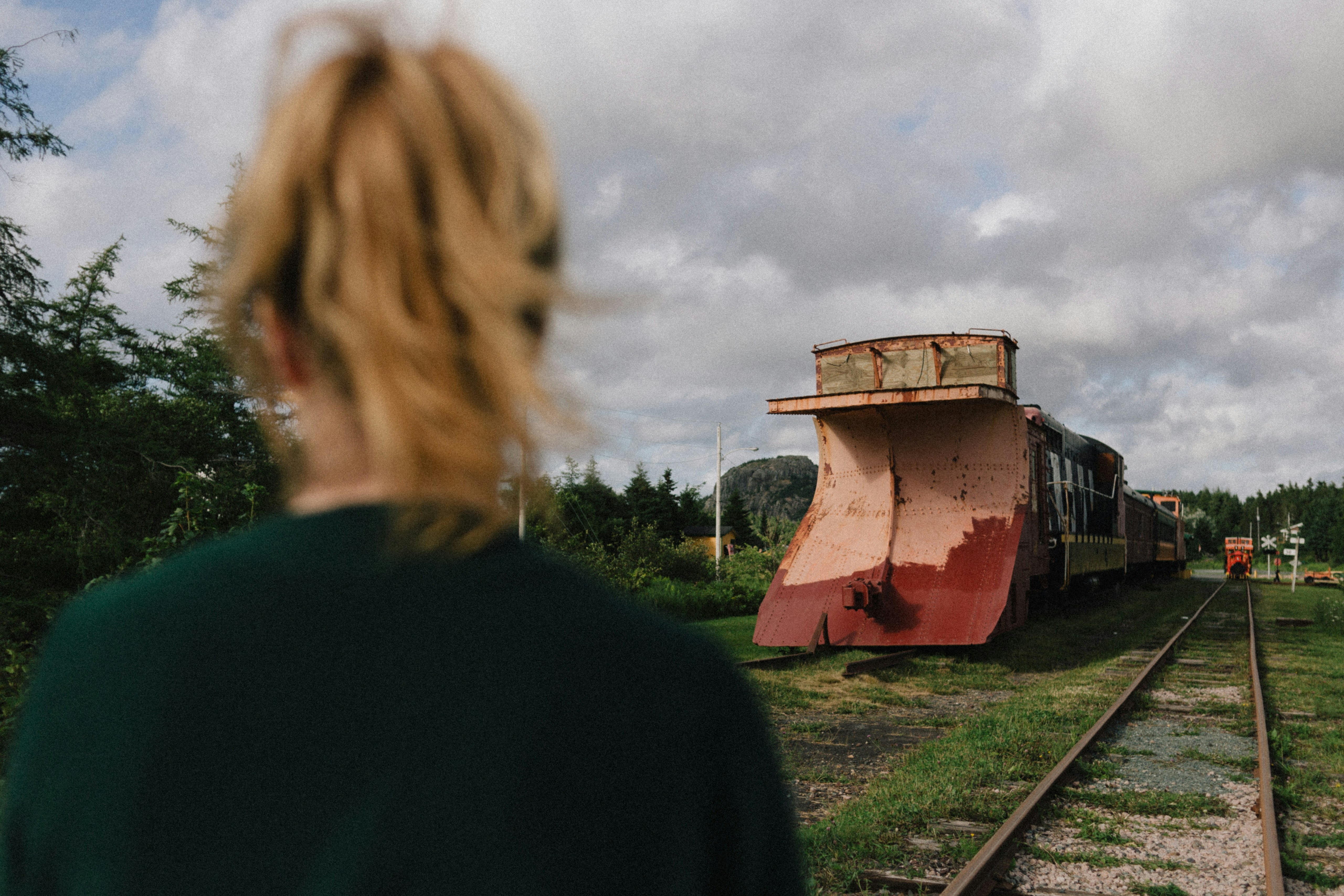 Back to the Rails: A Quiet Encounter by the Rusted Freight Yard