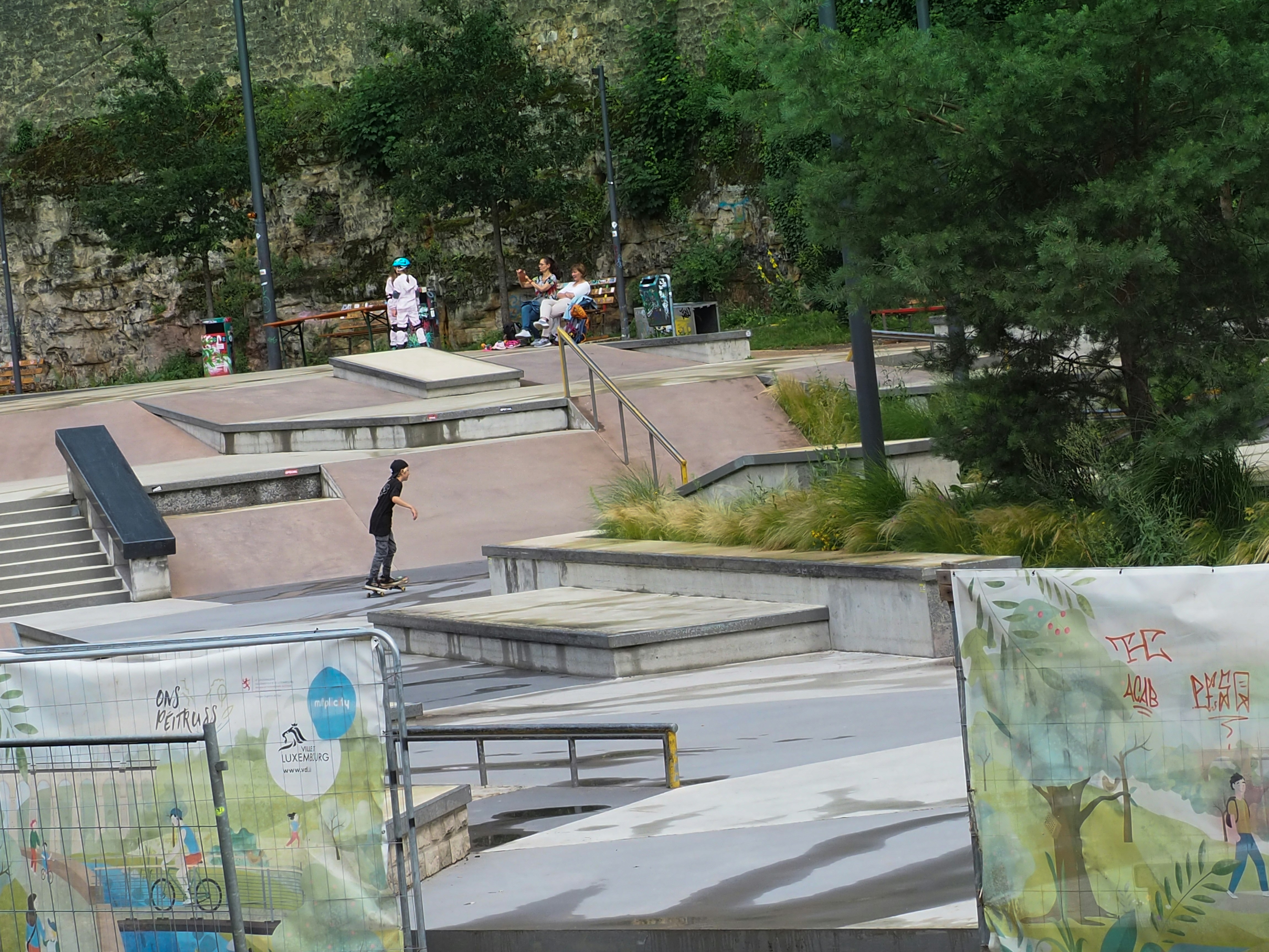 Zack Calvillo Parc Aspen Pictures | Download Free Images on Unsplash