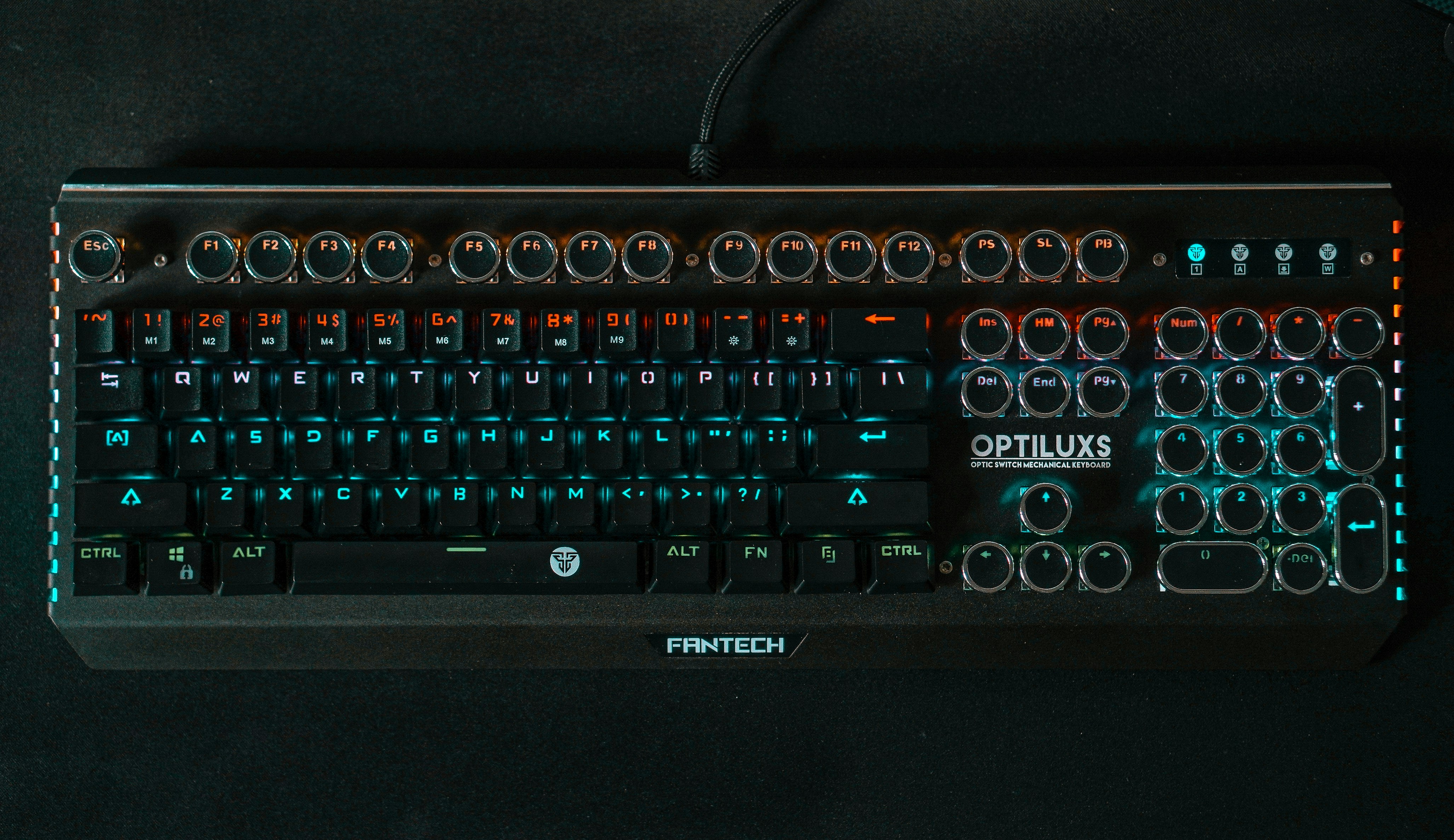 Black and red computer keyboard photo – Free Keyboards Image on Unsplash