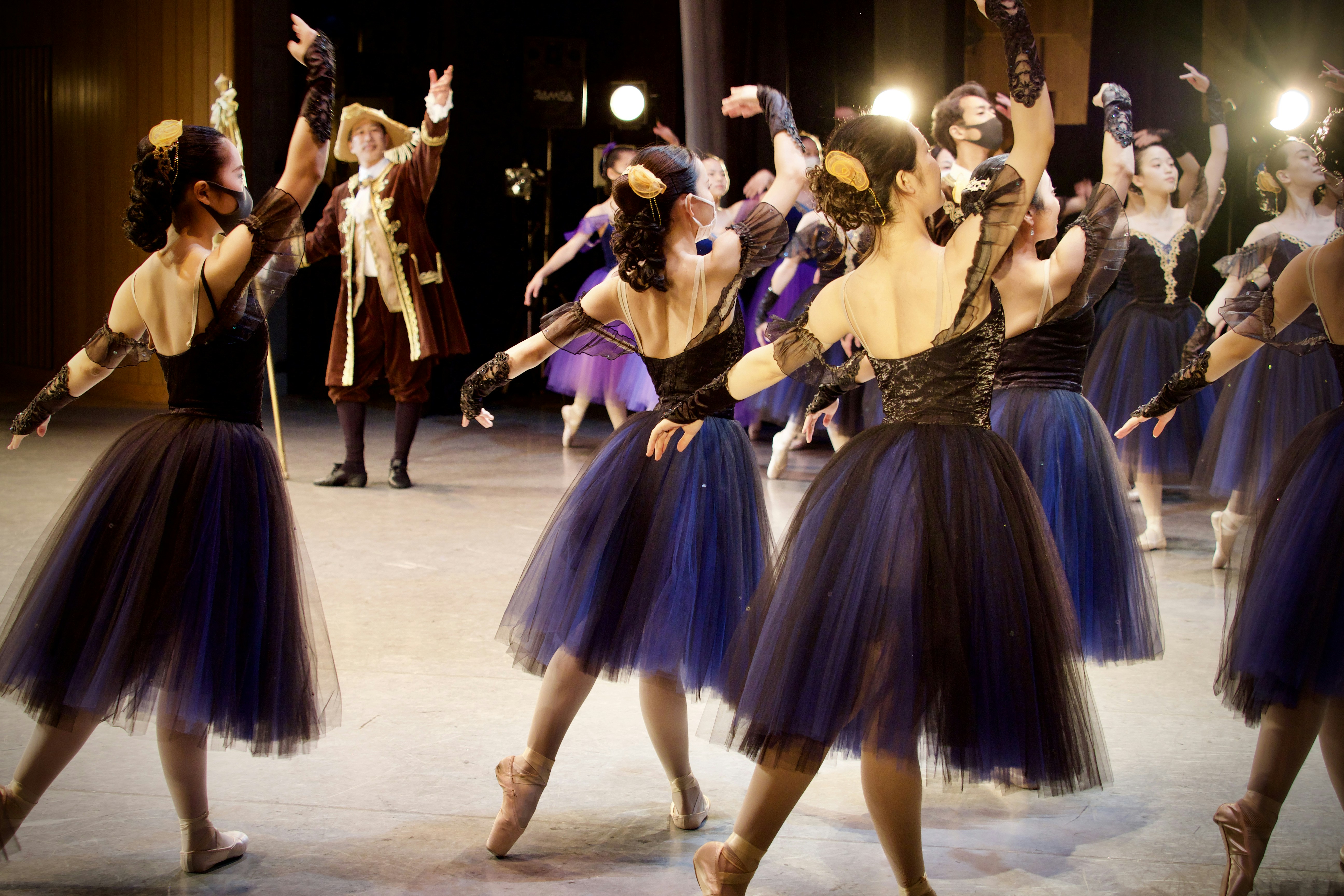 Group of women dancing on white floor photo – Free Ballet Image on Unsplash