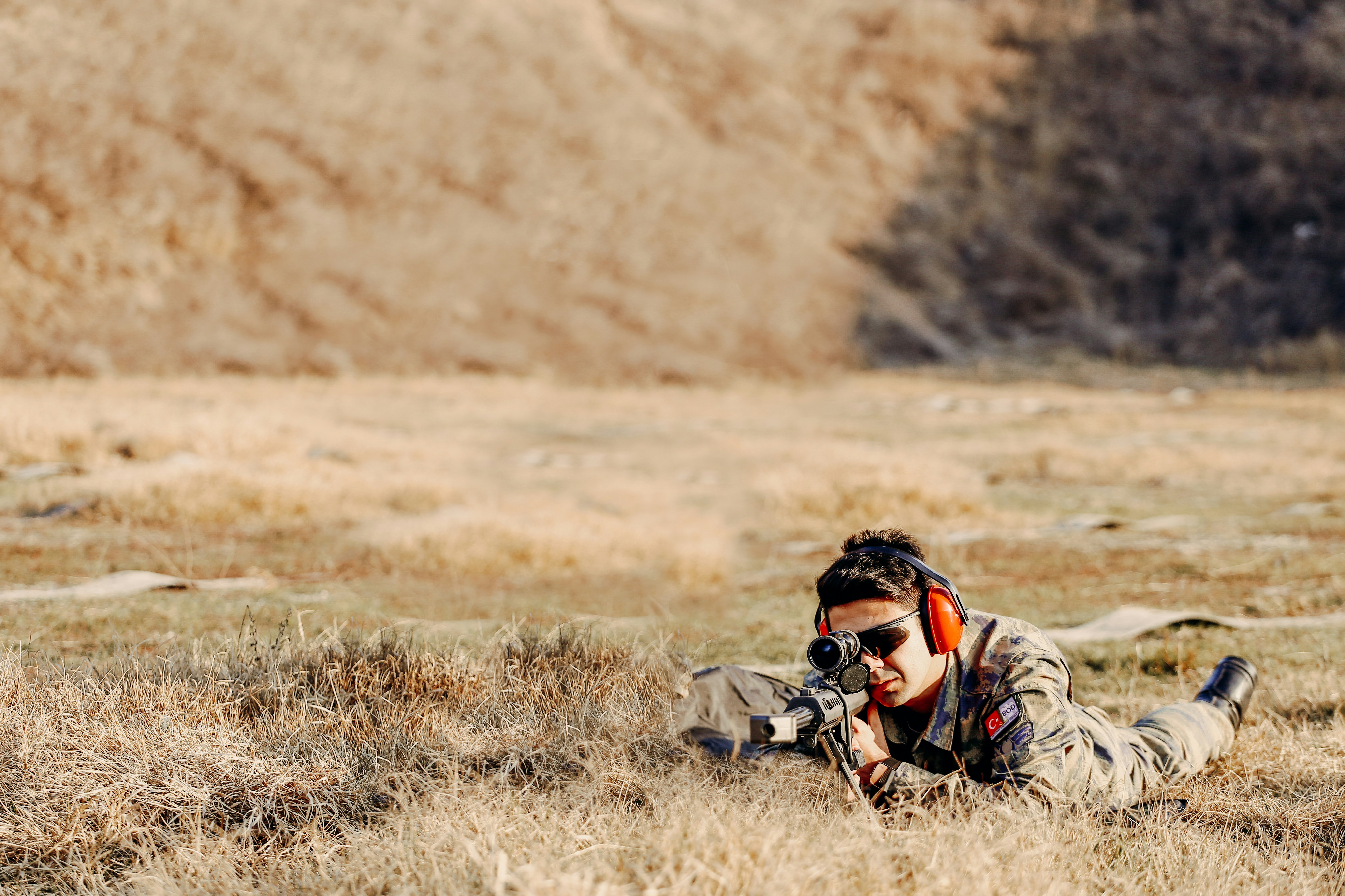 Precision Focus in Golden Fields