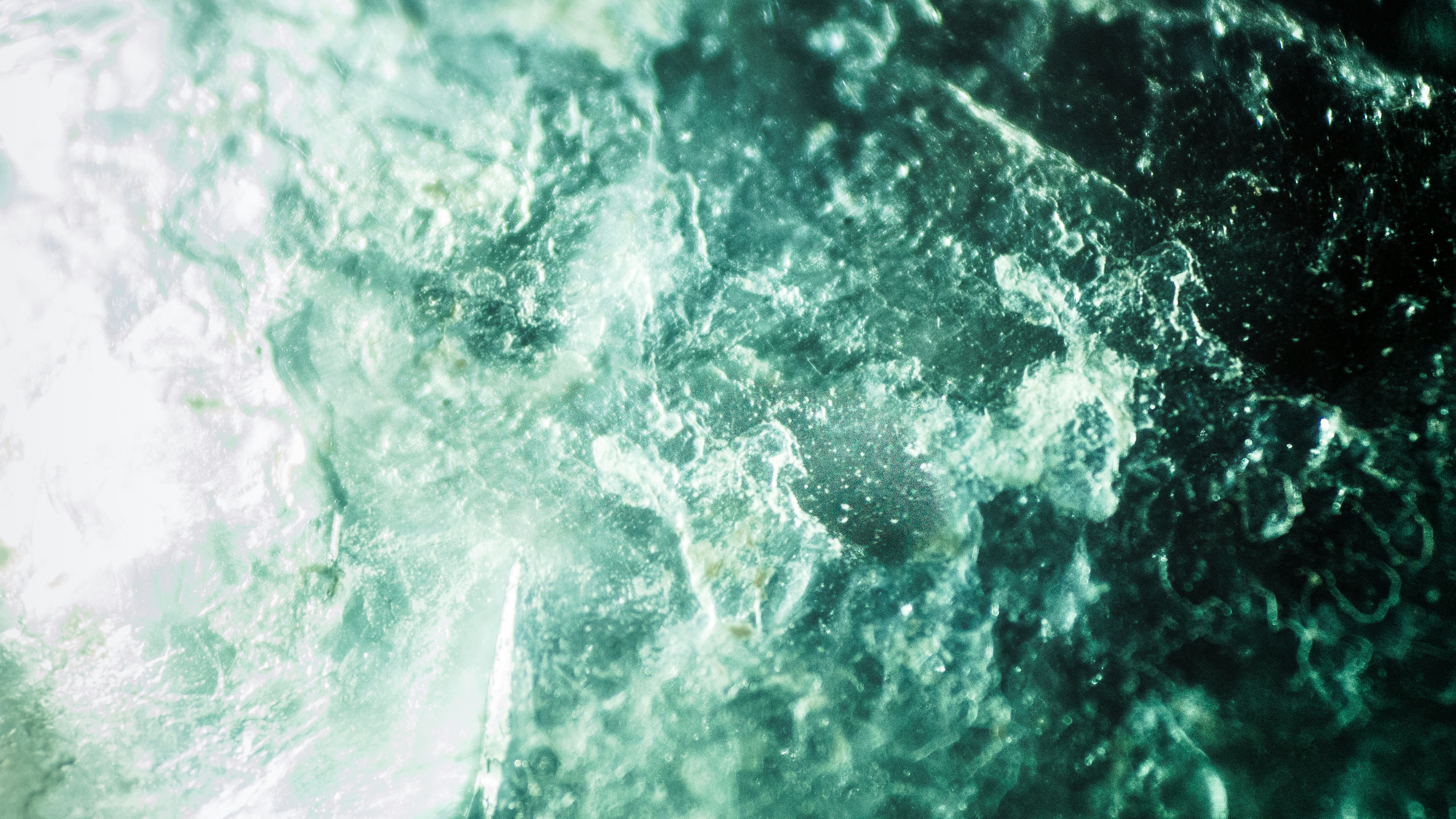 Crystal Background Pictures | Download Free Images on Unsplash