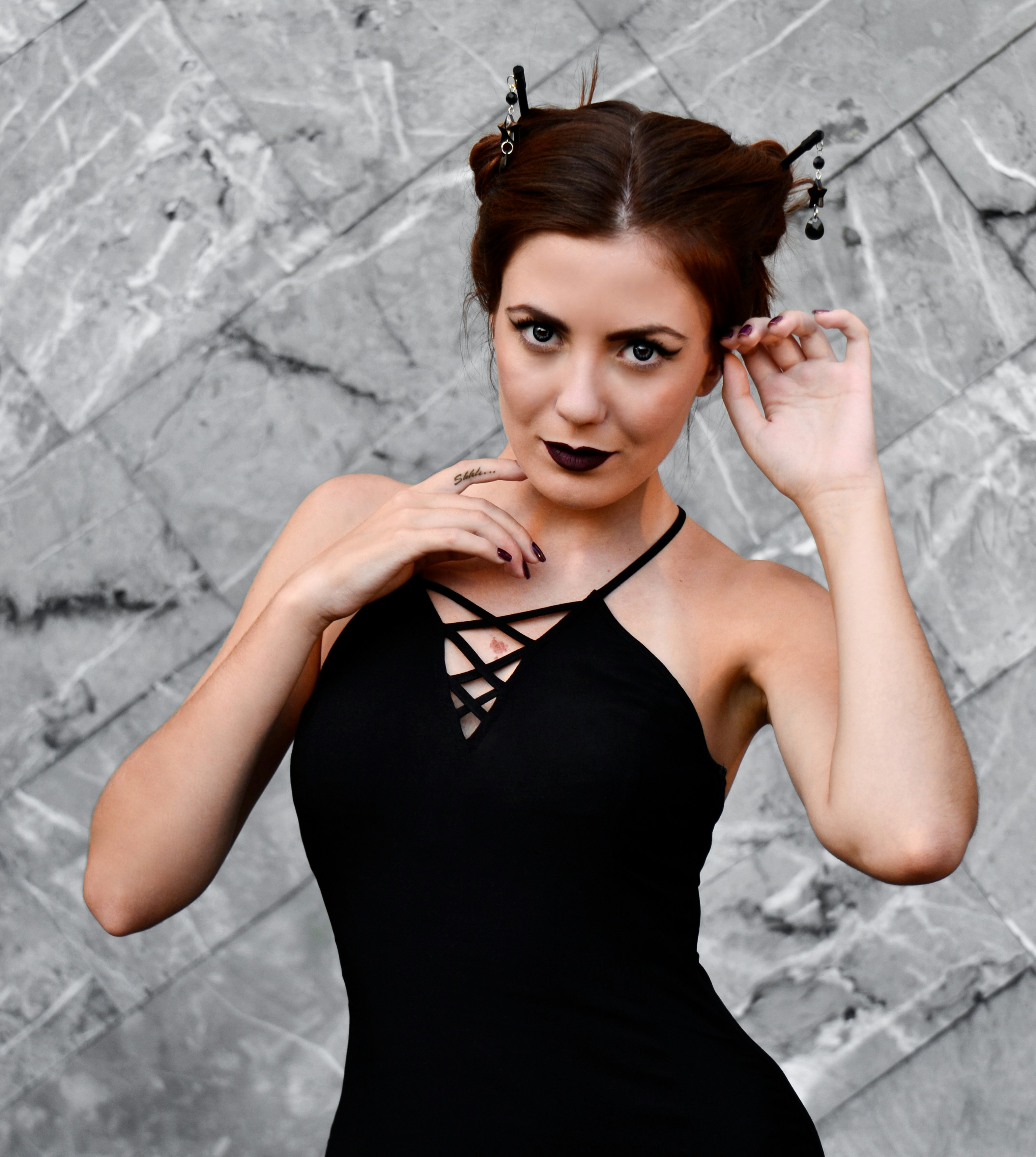 Woman in black spaghetti strap top photo – Free Fashion Image on Unsplash