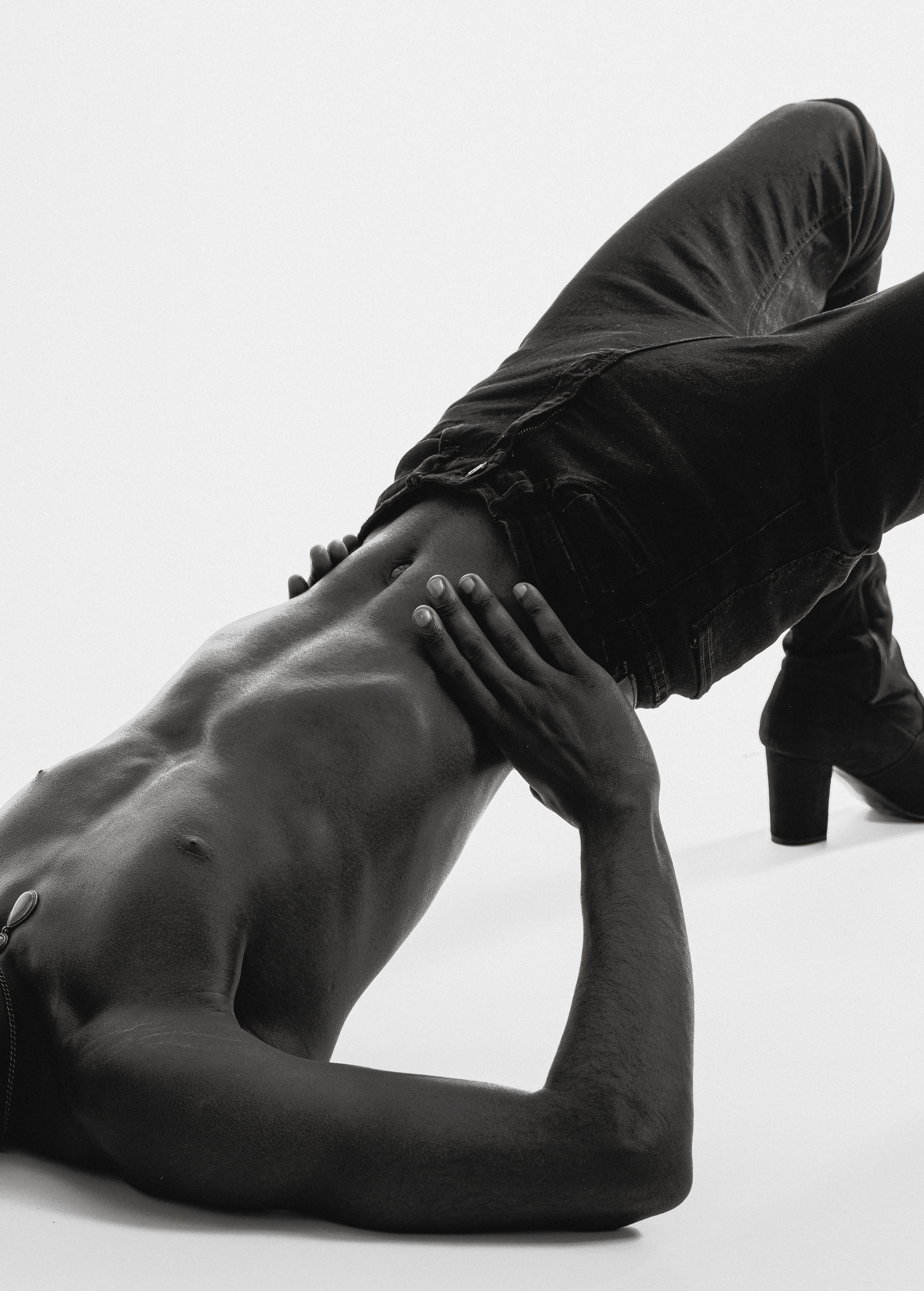 Gripped Contours: A Black-and-White Study of Form and Tension