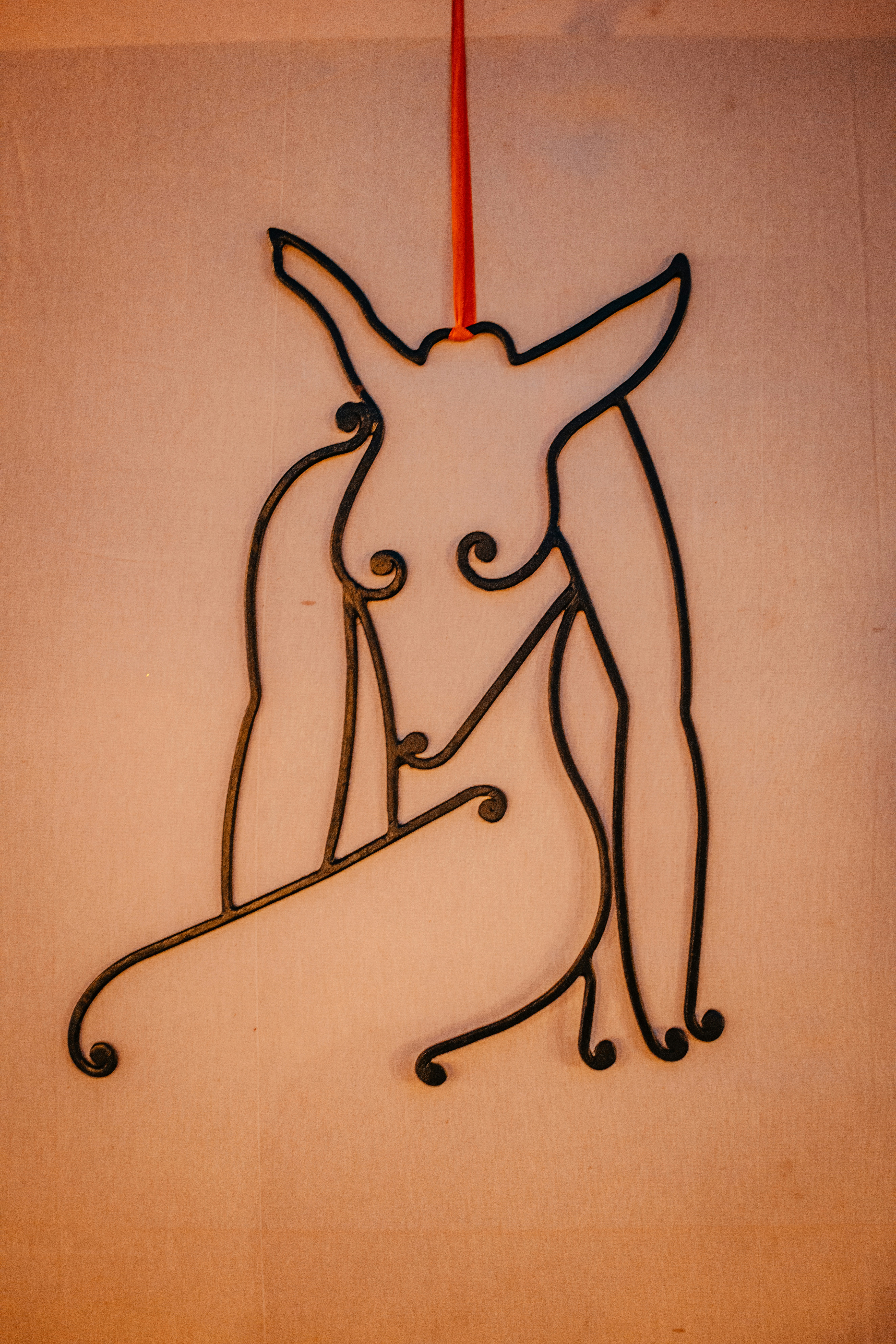 Wireframe Portrait of a Sitting Dog Silhouette