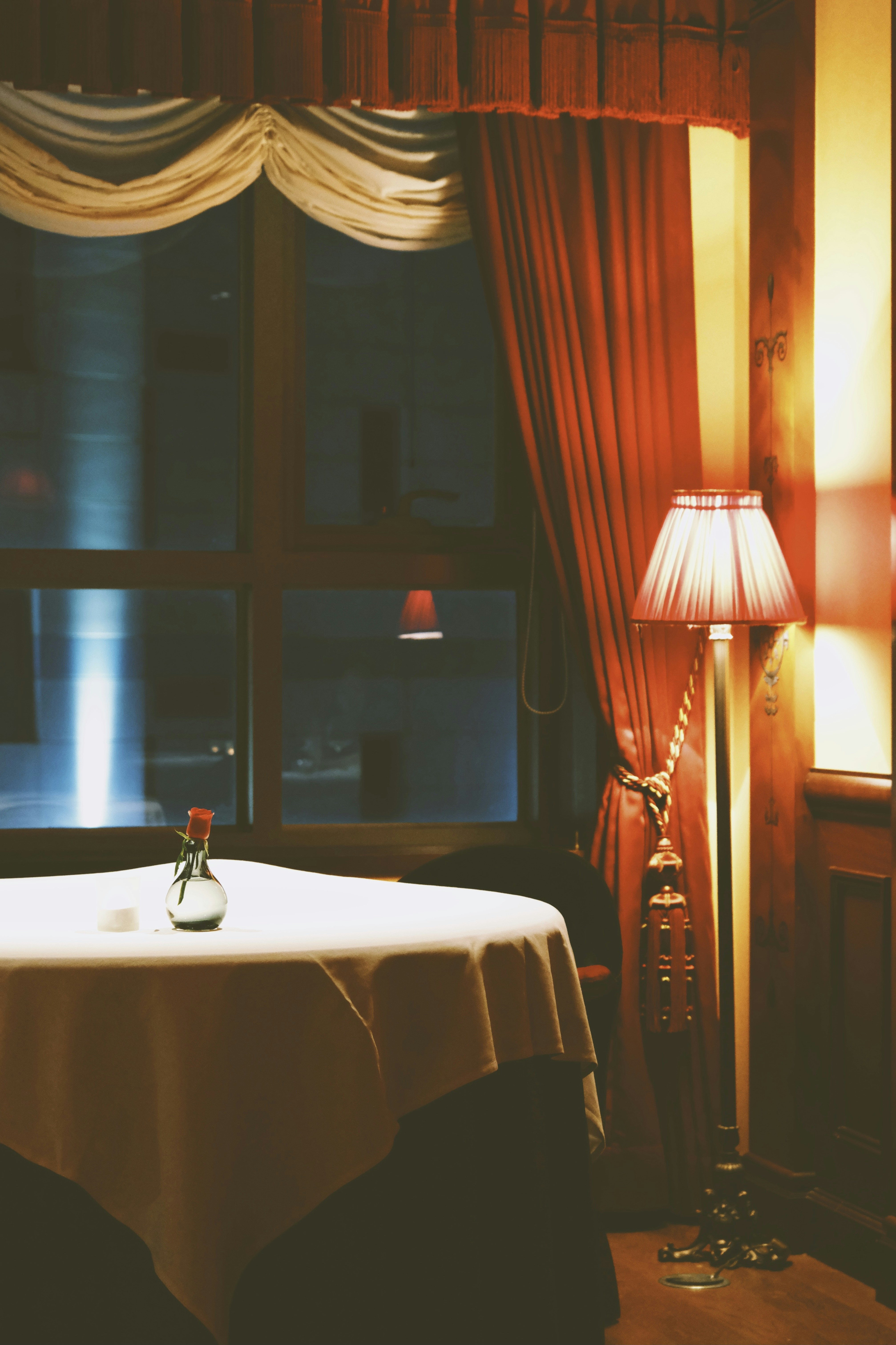 Table for One: Soft Light in a Quiet Corner