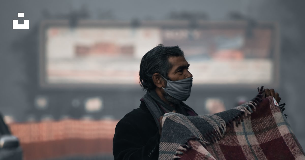 Mujer Con Hiyab Negro Y Hiyab Negro Rojo Y Blanco De Pie En La