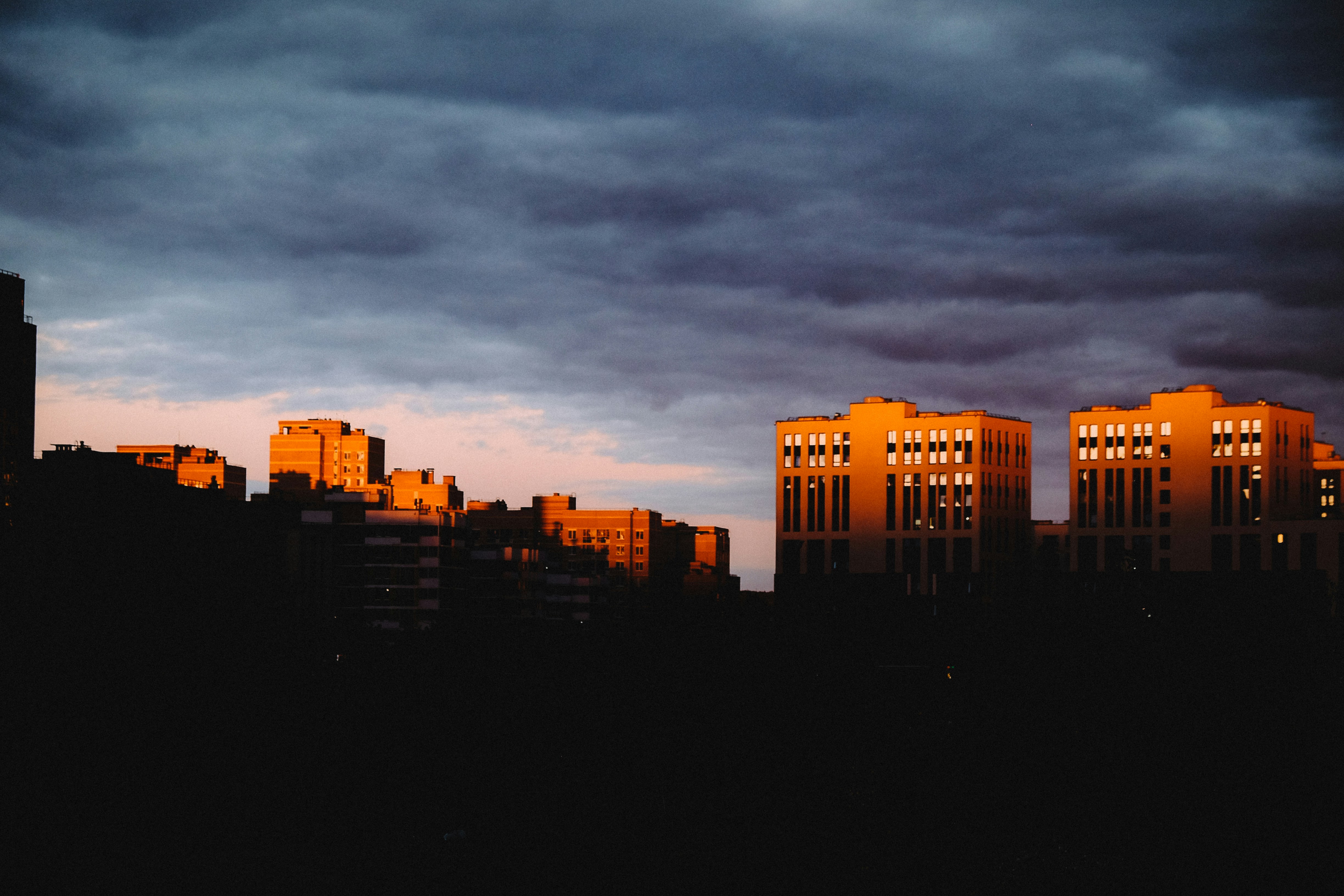 High rise building during sunset photo – Free Nature Image on Unsplash