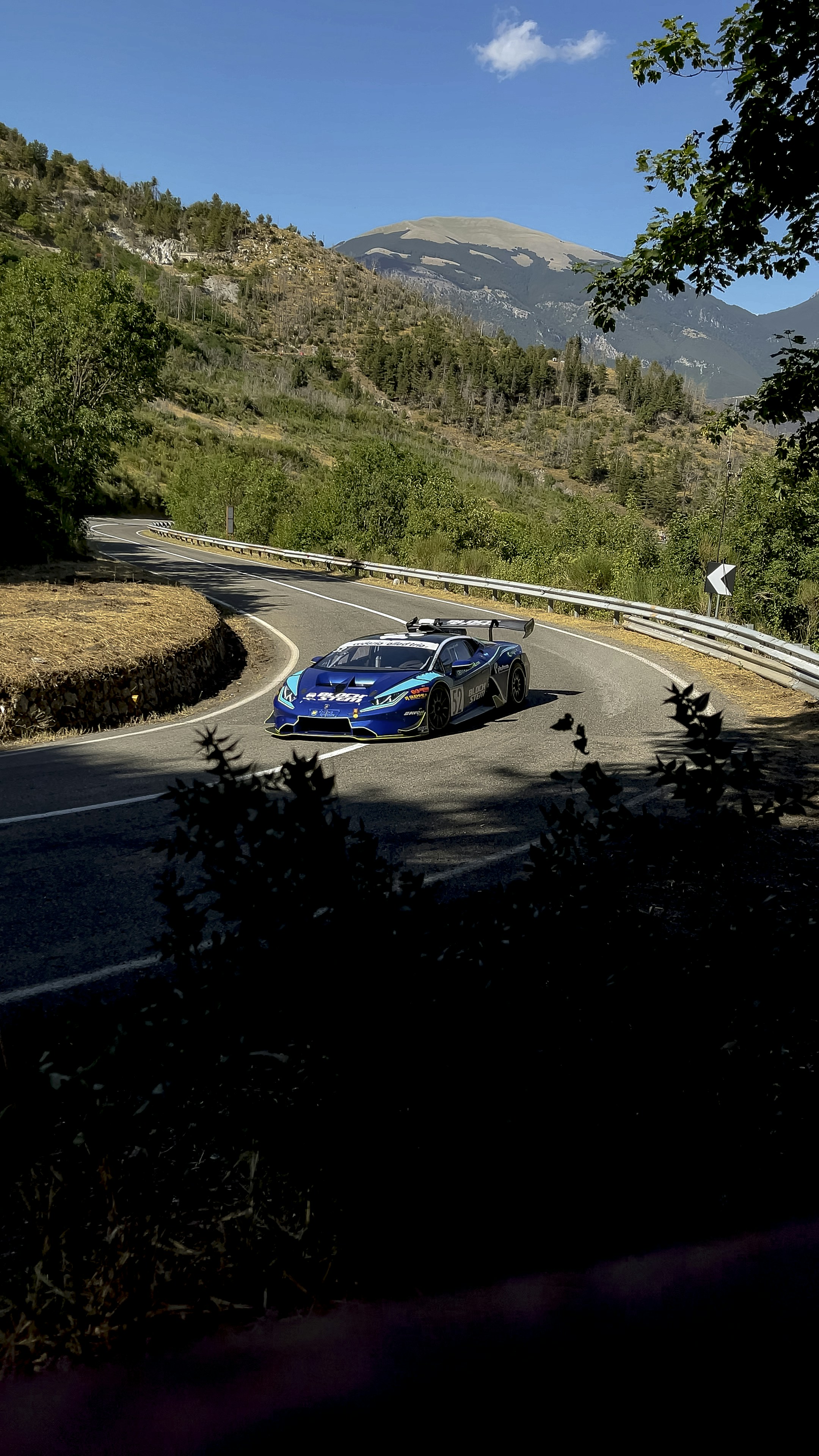 Blue and white racing car on track during daytime photo – Free Morano ...
