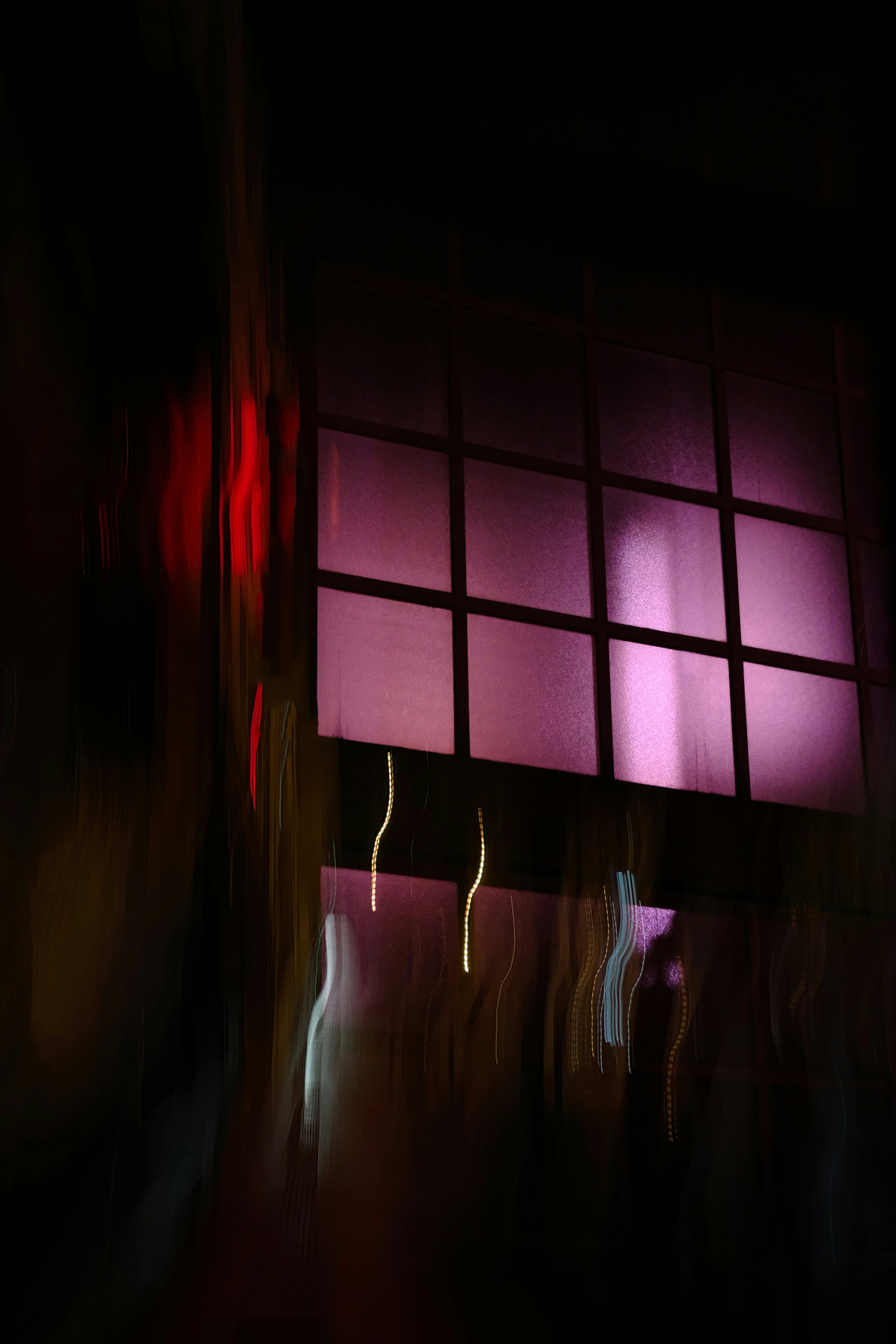 Red and black light illustration photo – Free Tehran Image on Unsplash