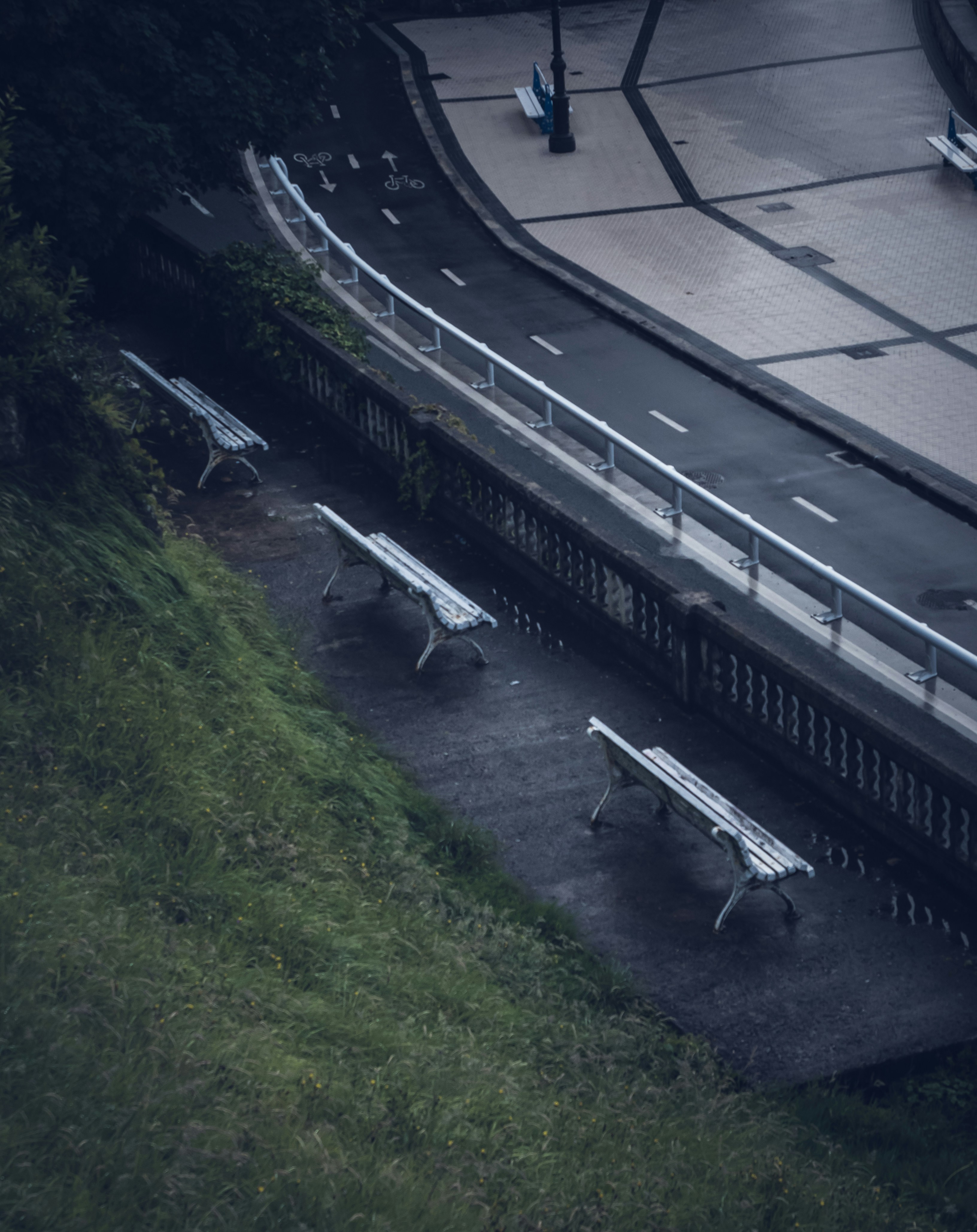 White and black train rail photo – Free Road Image on Unsplash