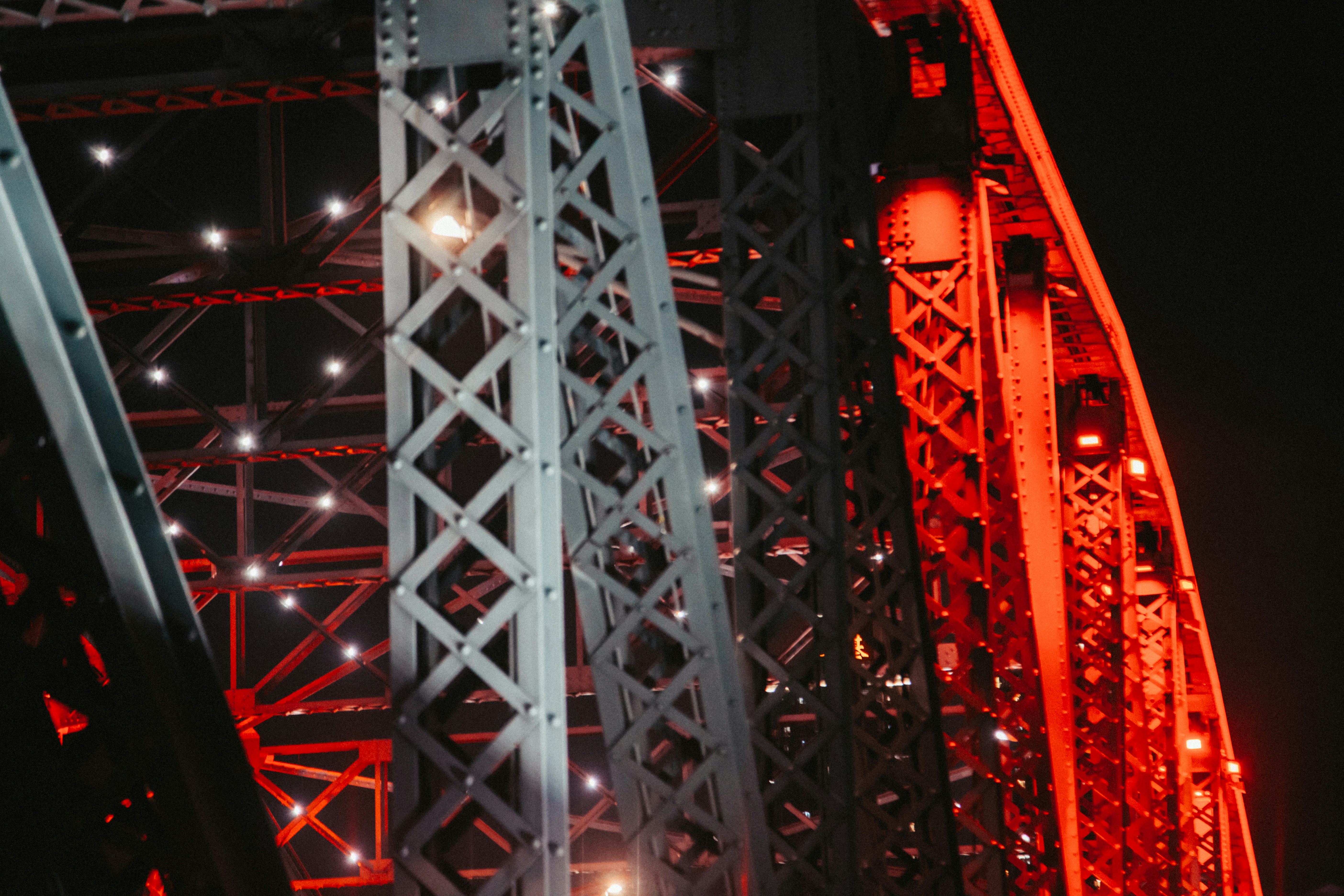 Red and black metal bridge photo – Free Guangzhou Image on Unsplash
