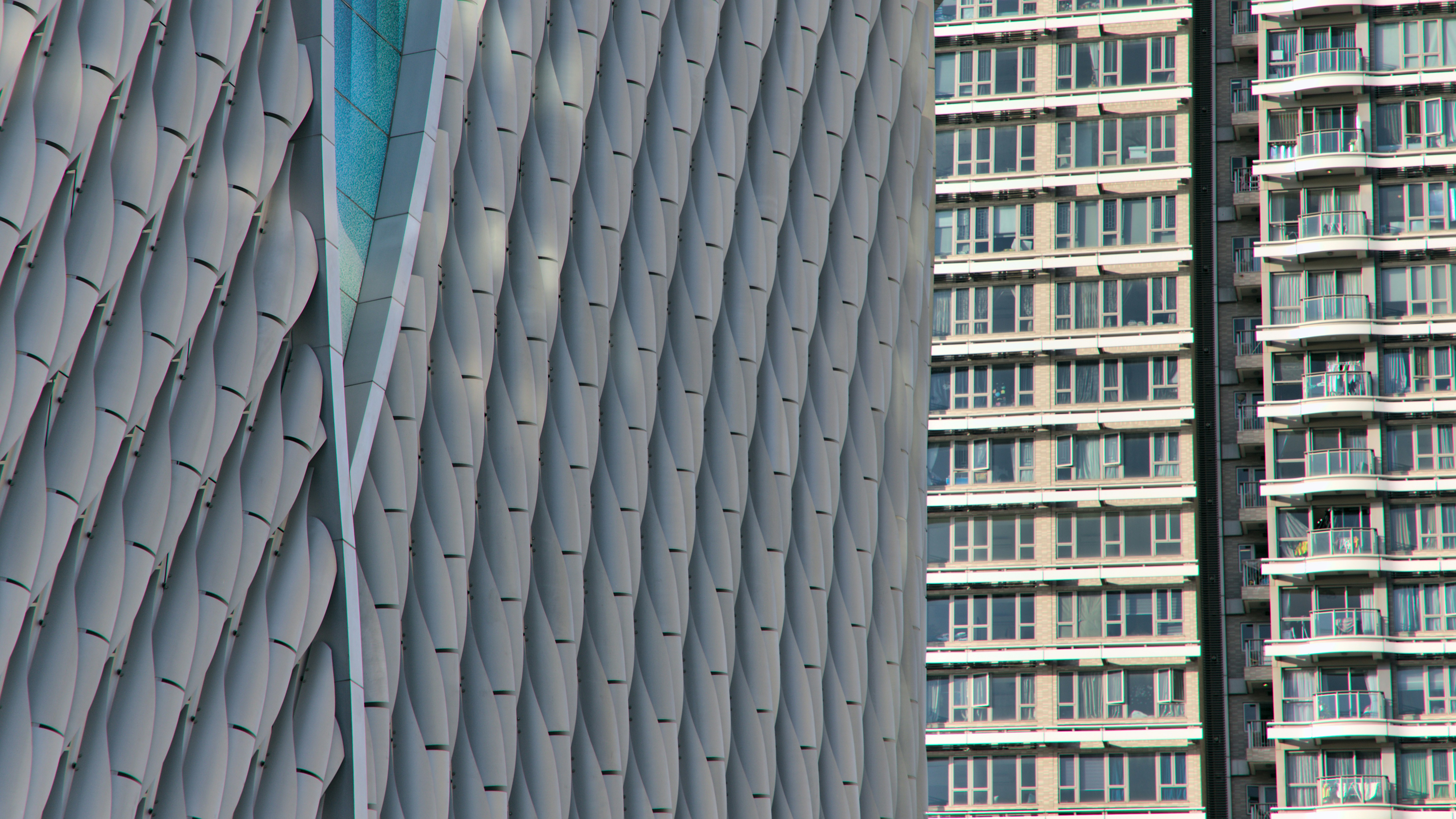 Blue and gray metal frame photo – Free Hong kong Image on Unsplash