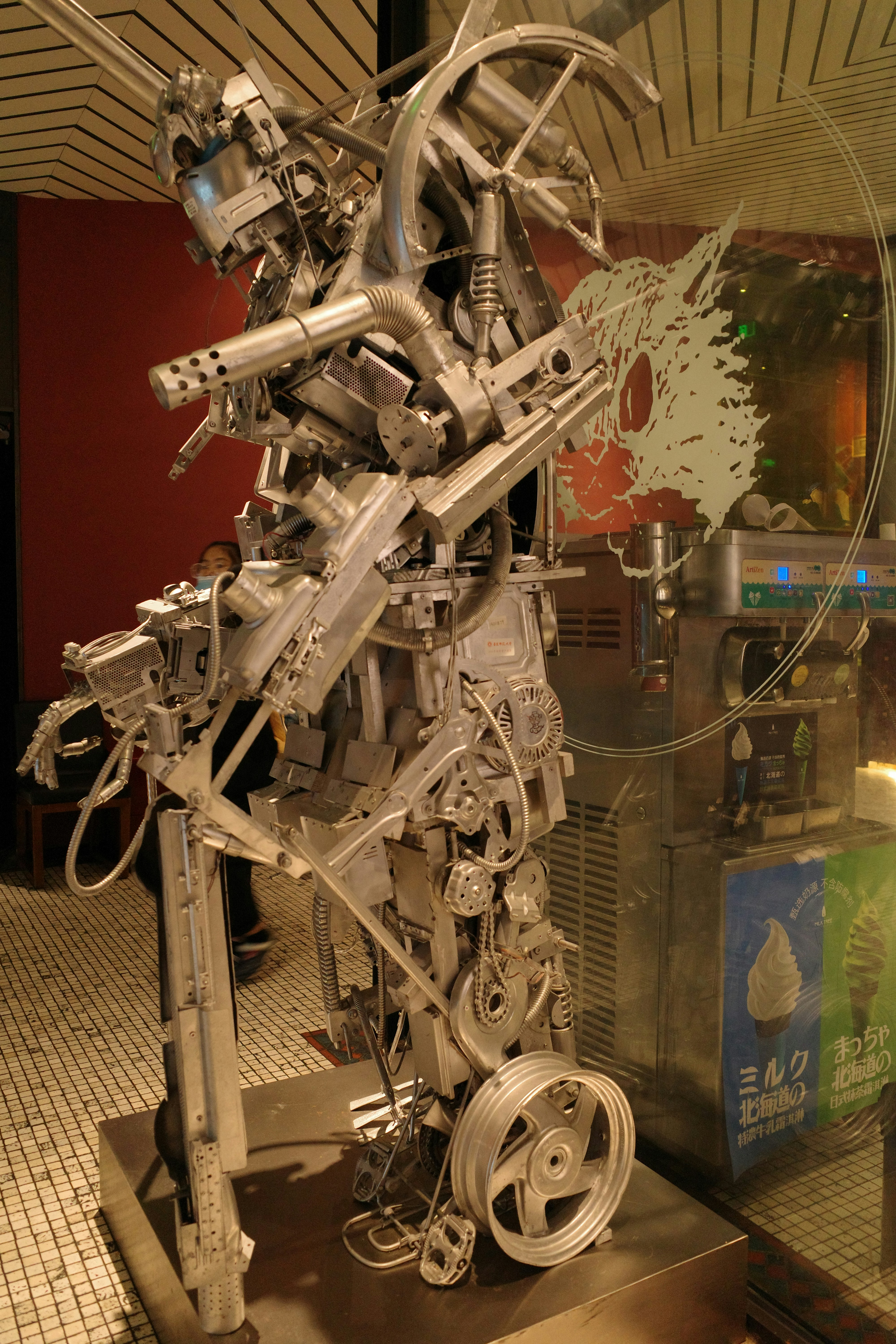 gray and black metal machine