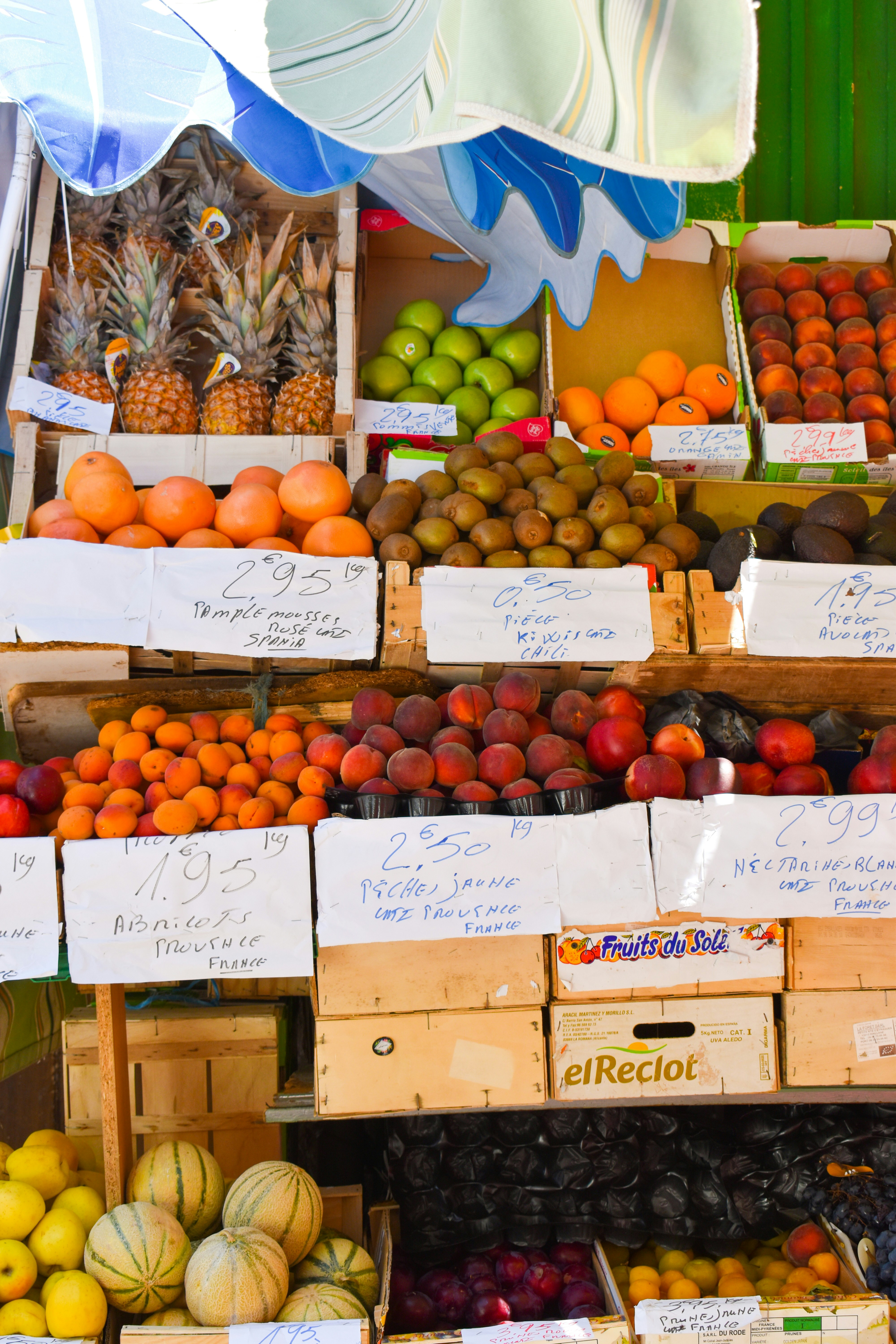 Bountiful Market Stacks: A Colorful Tapestry of Fresh Fruit