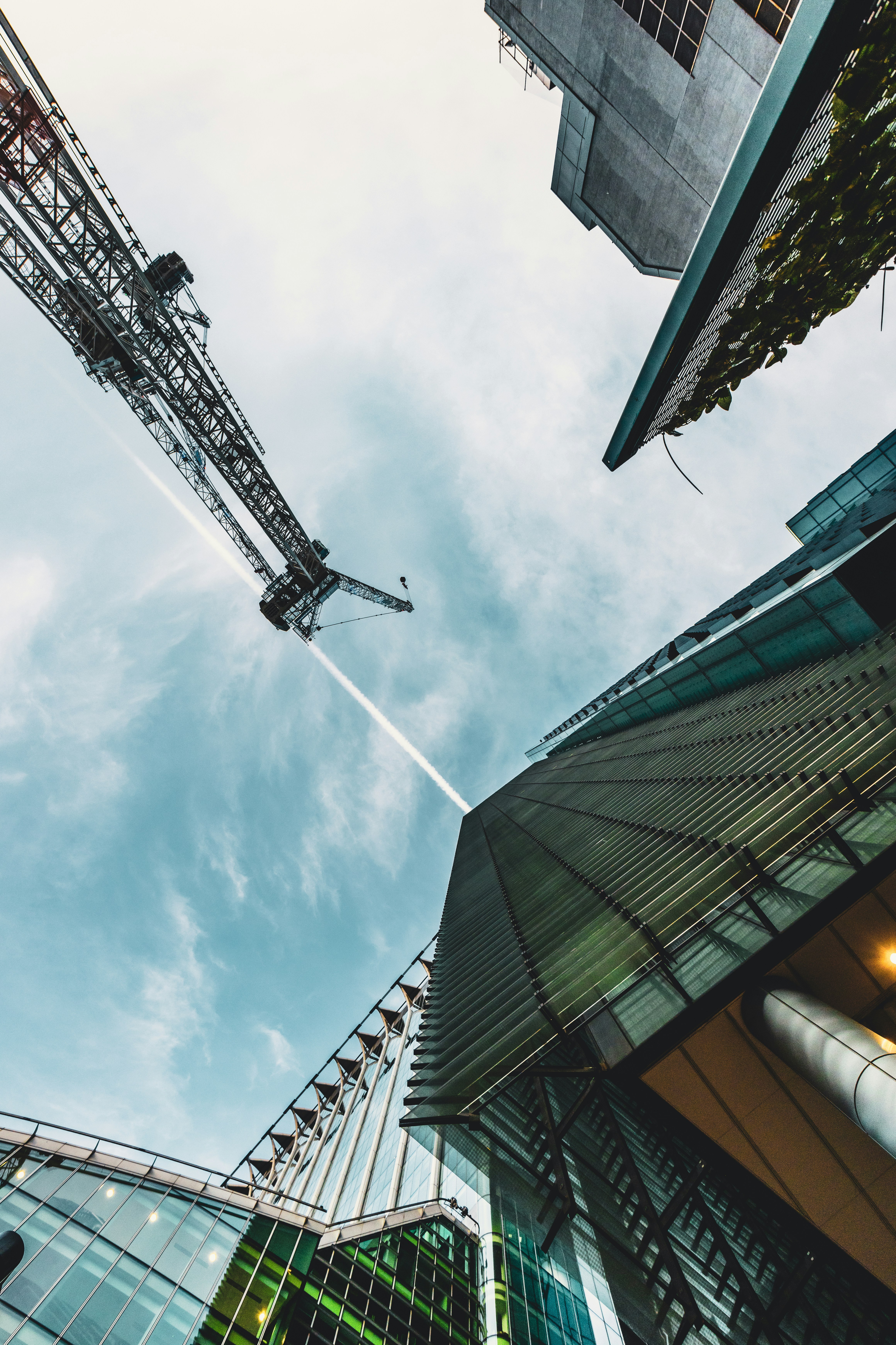 Low angle photography of high rise building photo – Free City of london ...
