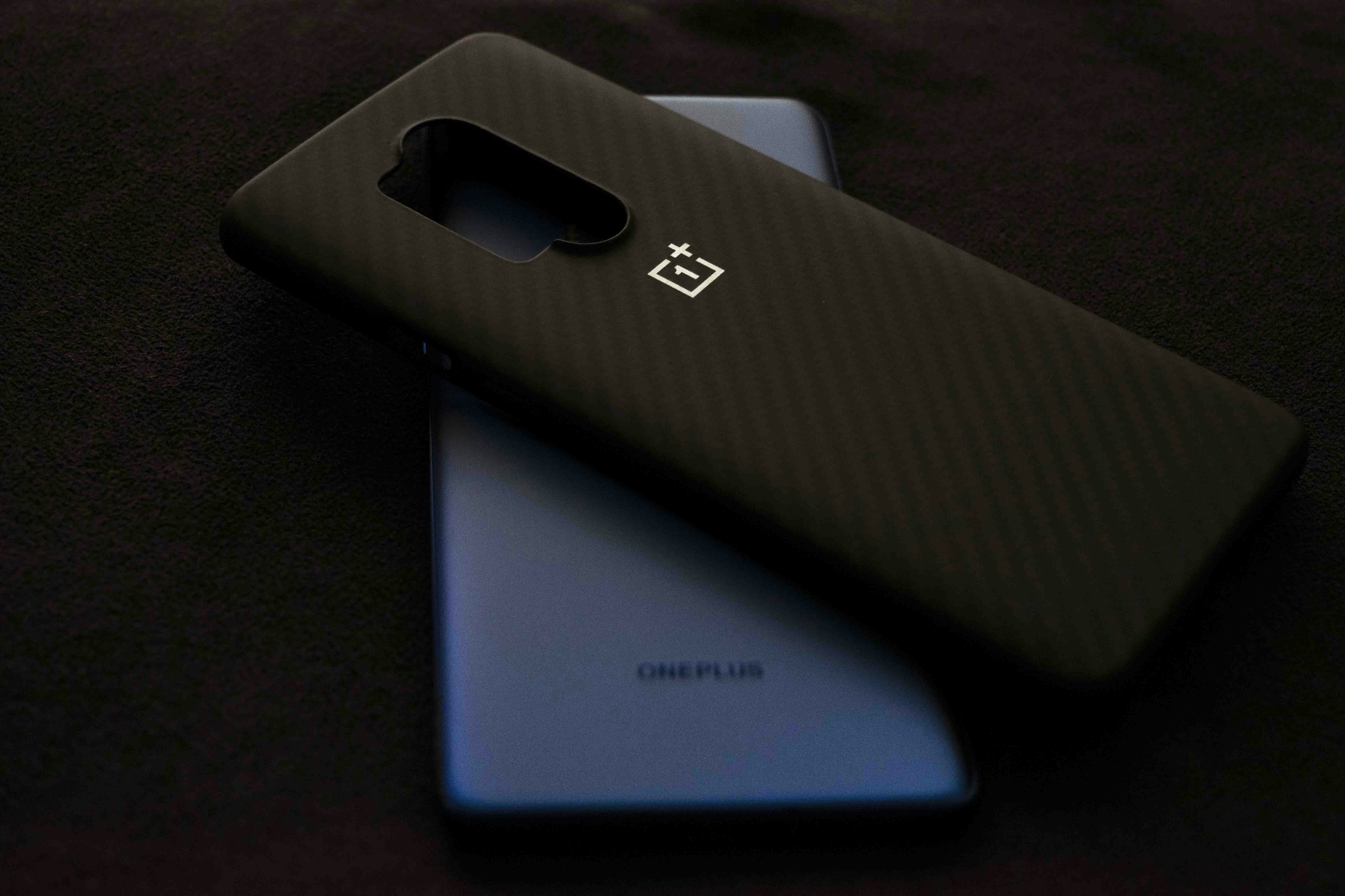 Blue samsung galaxys 4 photo – Free Grey Image on Unsplash