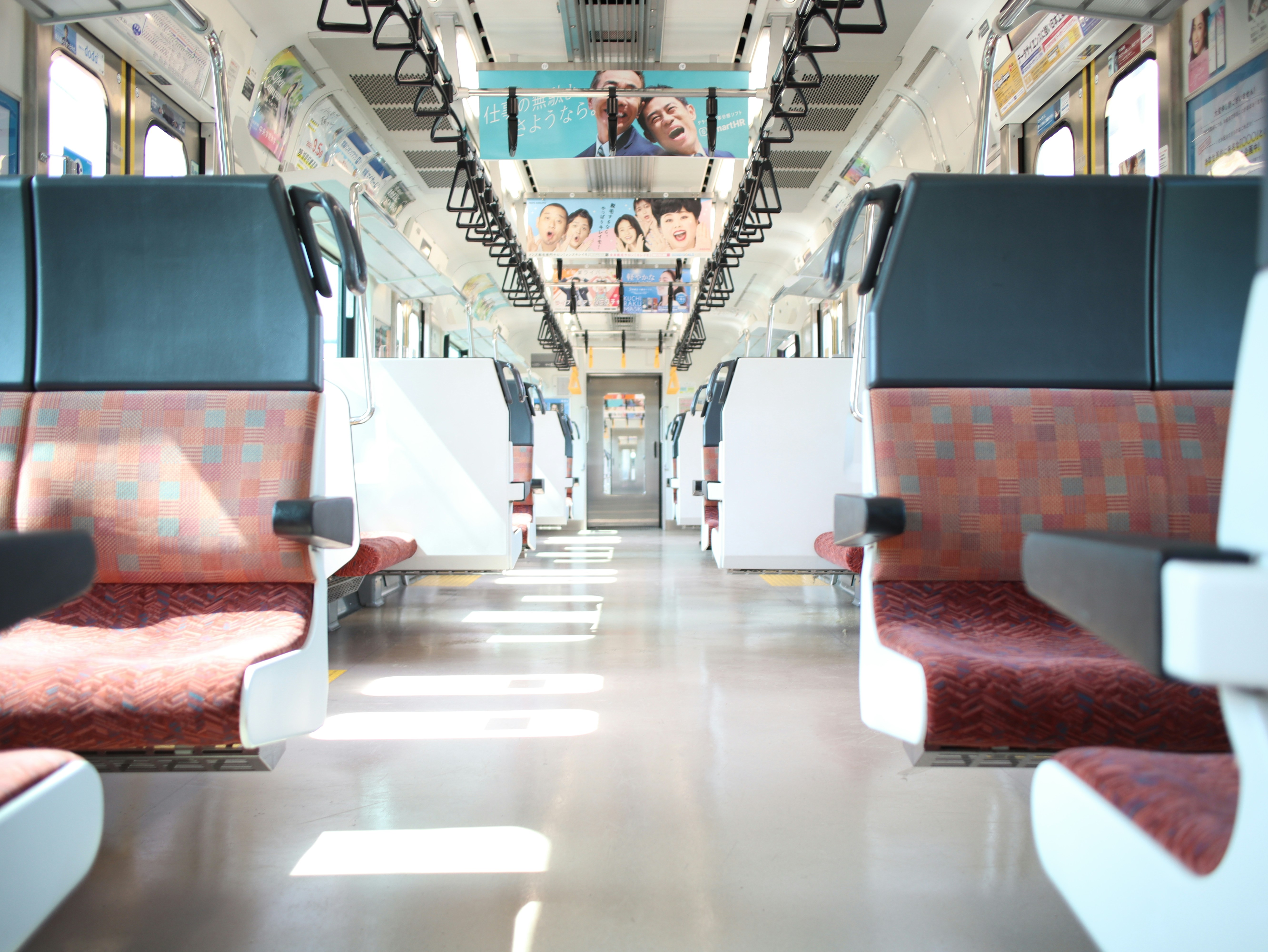 White and red train seats photo – Free Train Image on Unsplash
