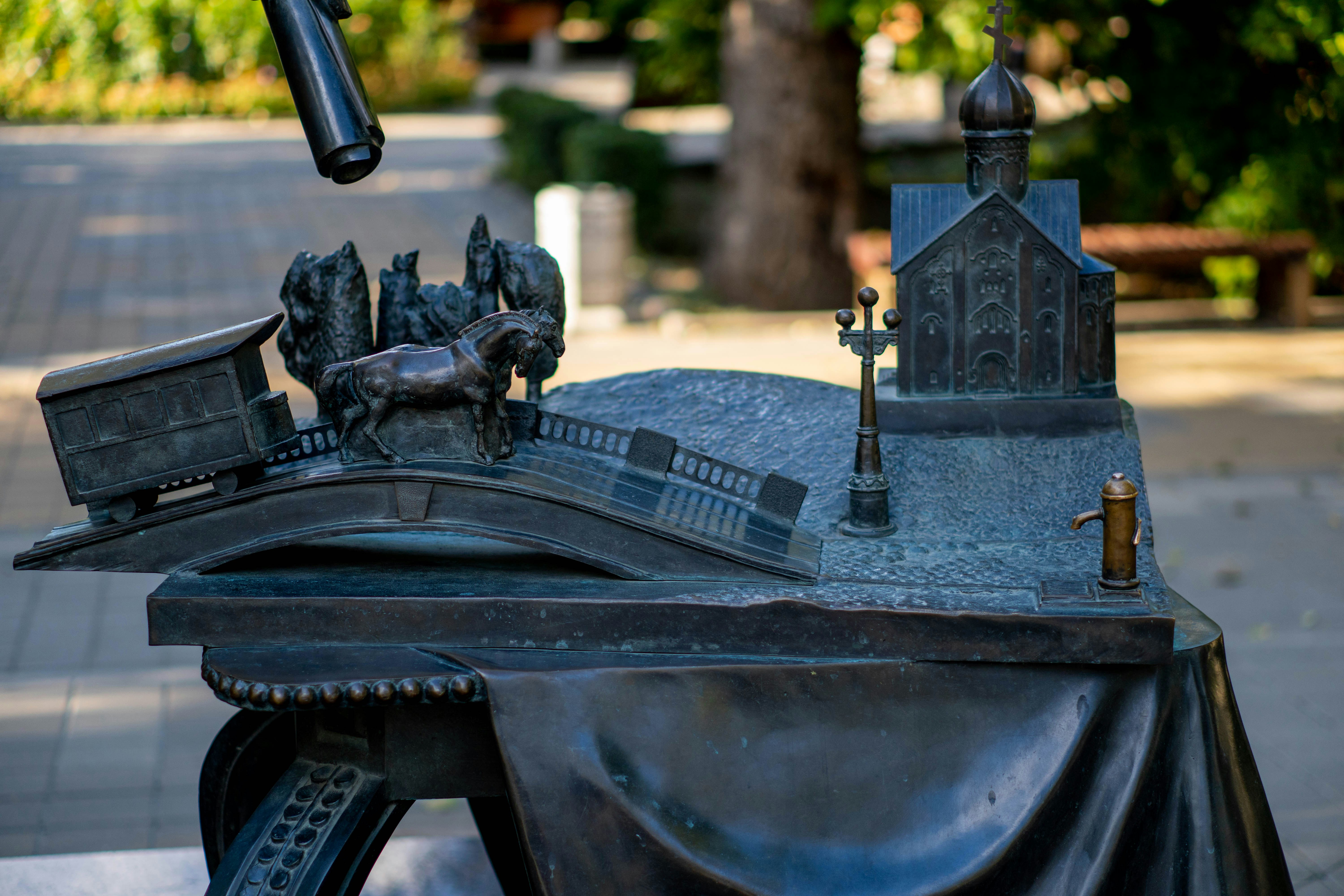 Arc of Steel: A Tiny Urban Metal Scene