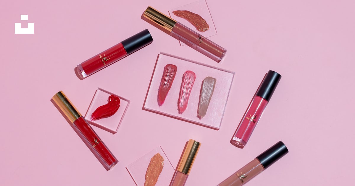 Pink And Brown Makeup Brush Set Photo Free Philadelphia Image On Unsplash