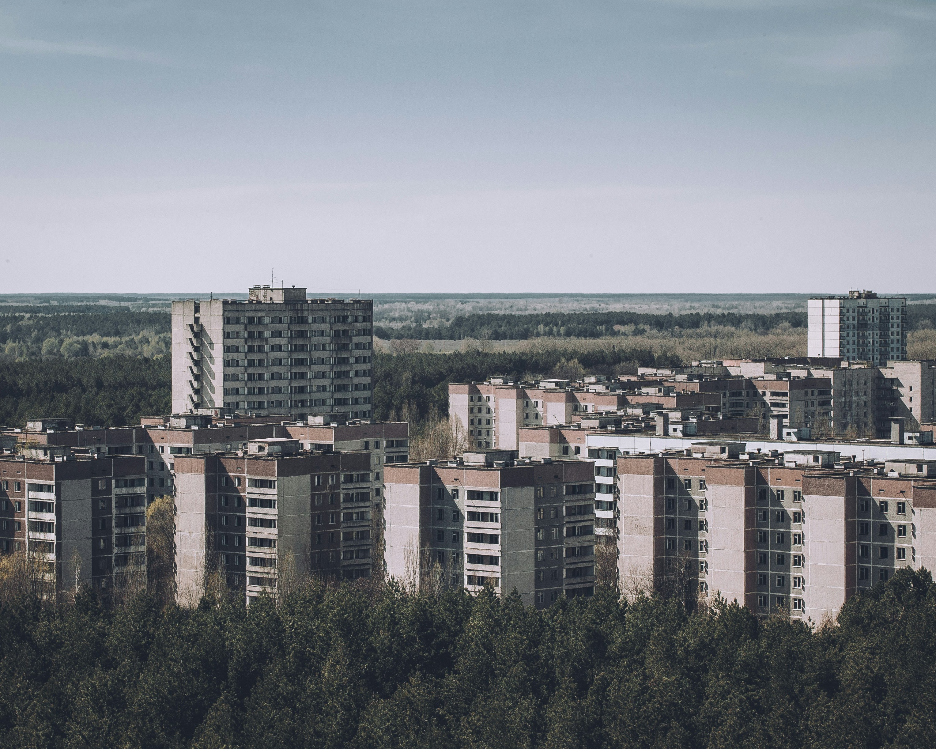 45,628+ Urban Exploration Pictures | Download Free Images on Unsplash