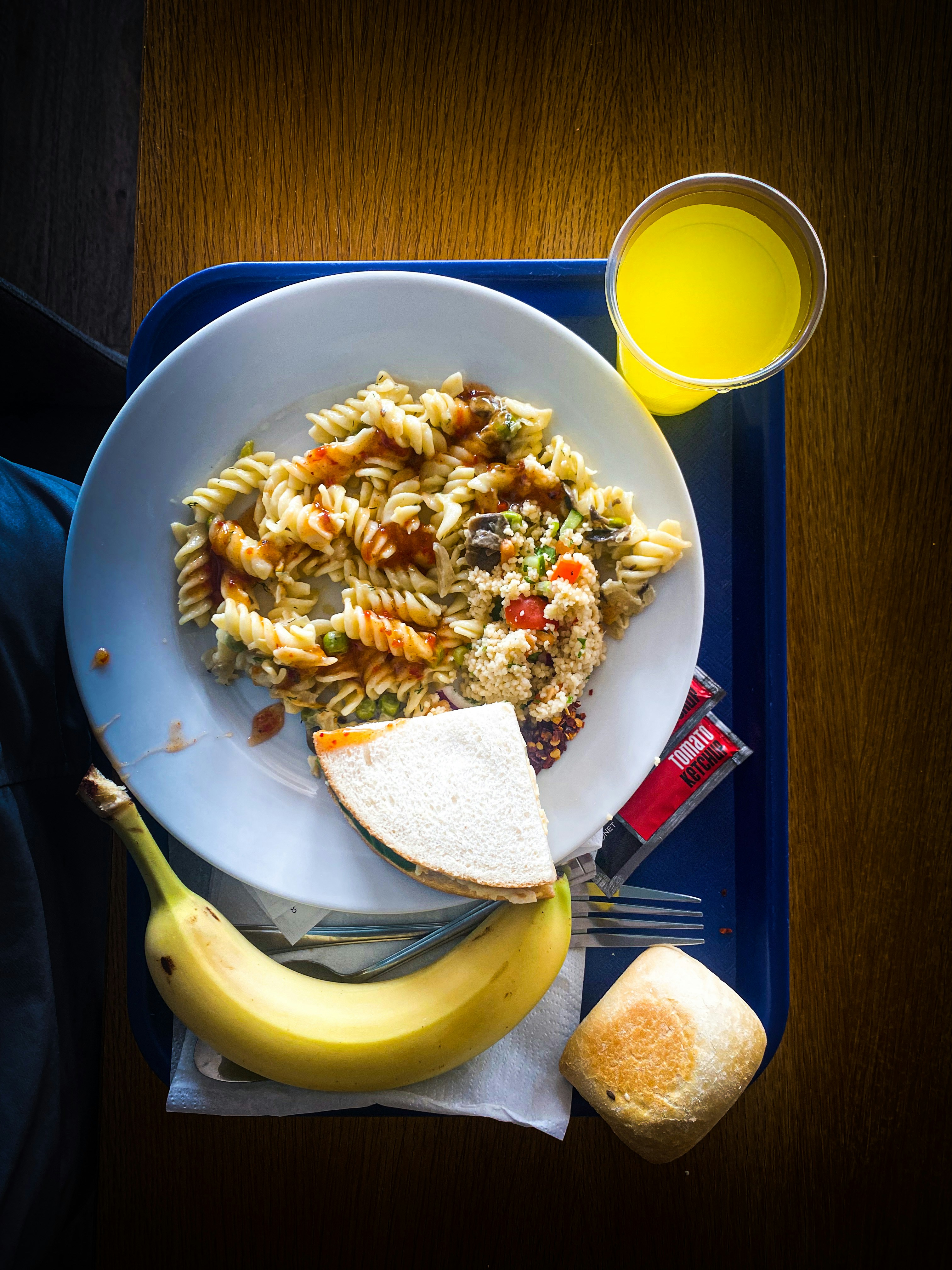Blue Tray Pasta Moment: Colorful Plate and Casual Snack Scene