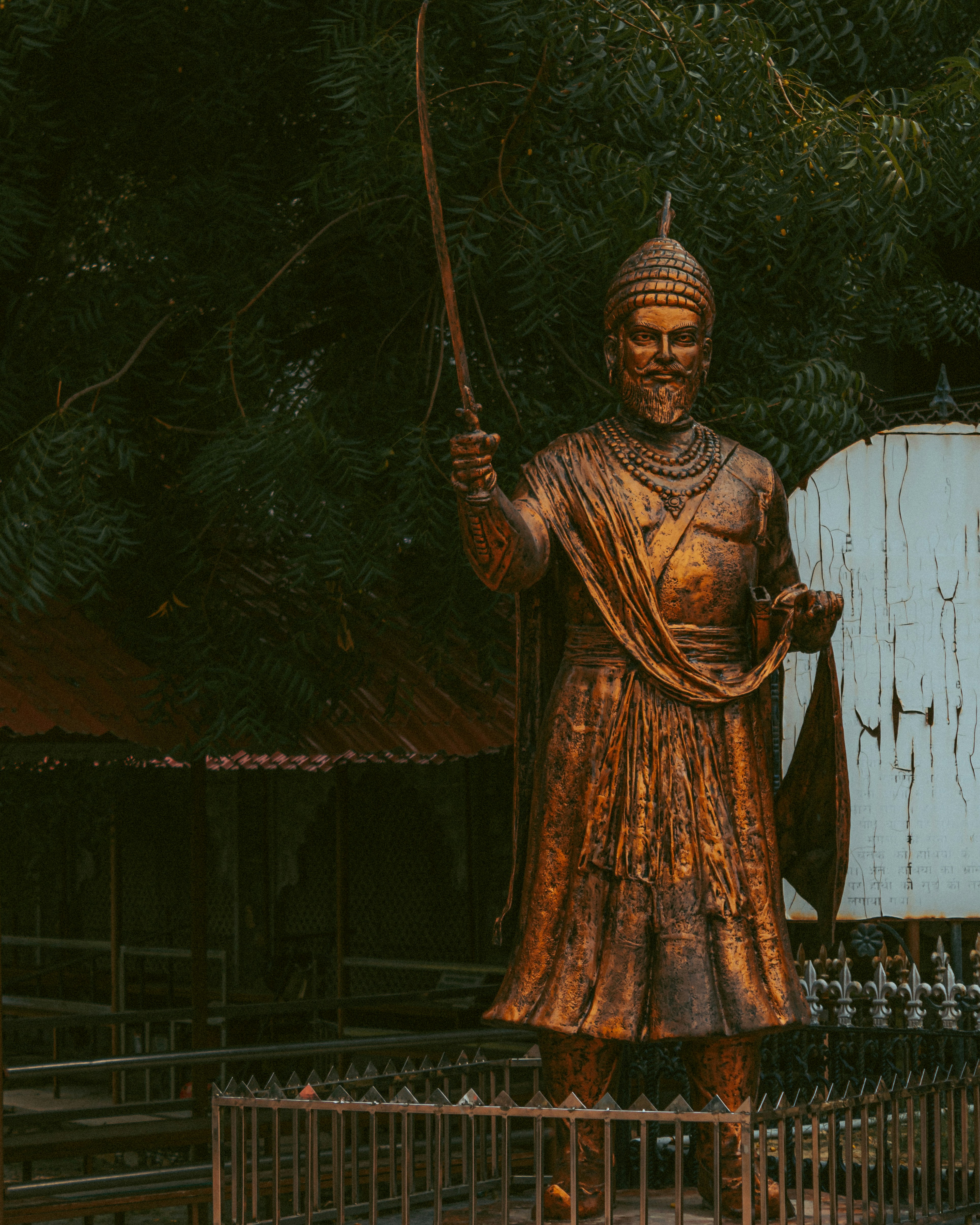 A statue of a man holding a fishing rod photo – Free Maharana pratap ...