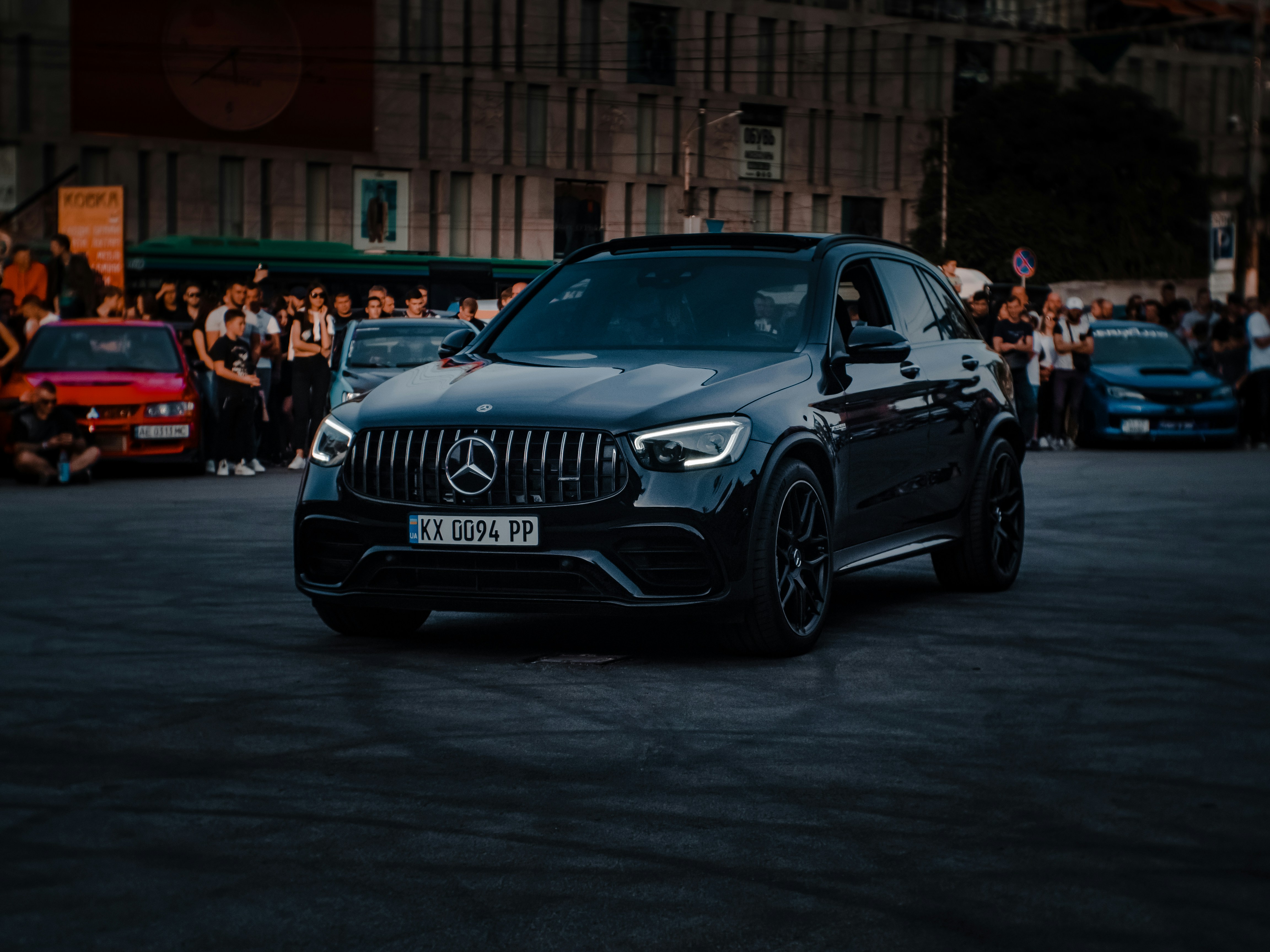 Foto zum Thema Ein schwarzer Mercedes Benz Benz Benz Benz Benz Benz – Kostenloses Bild zu ...