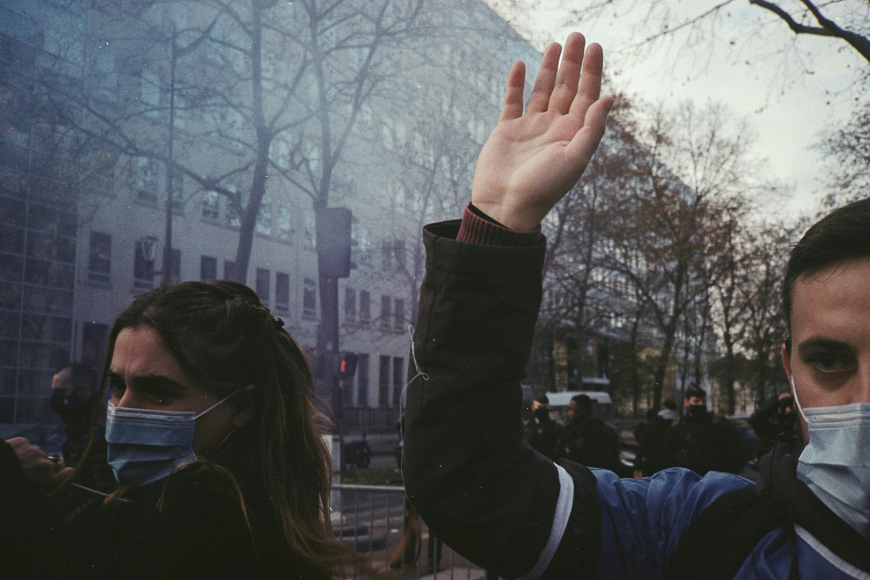 Waving Goodbye Pictures | Download Free Images on Unsplash