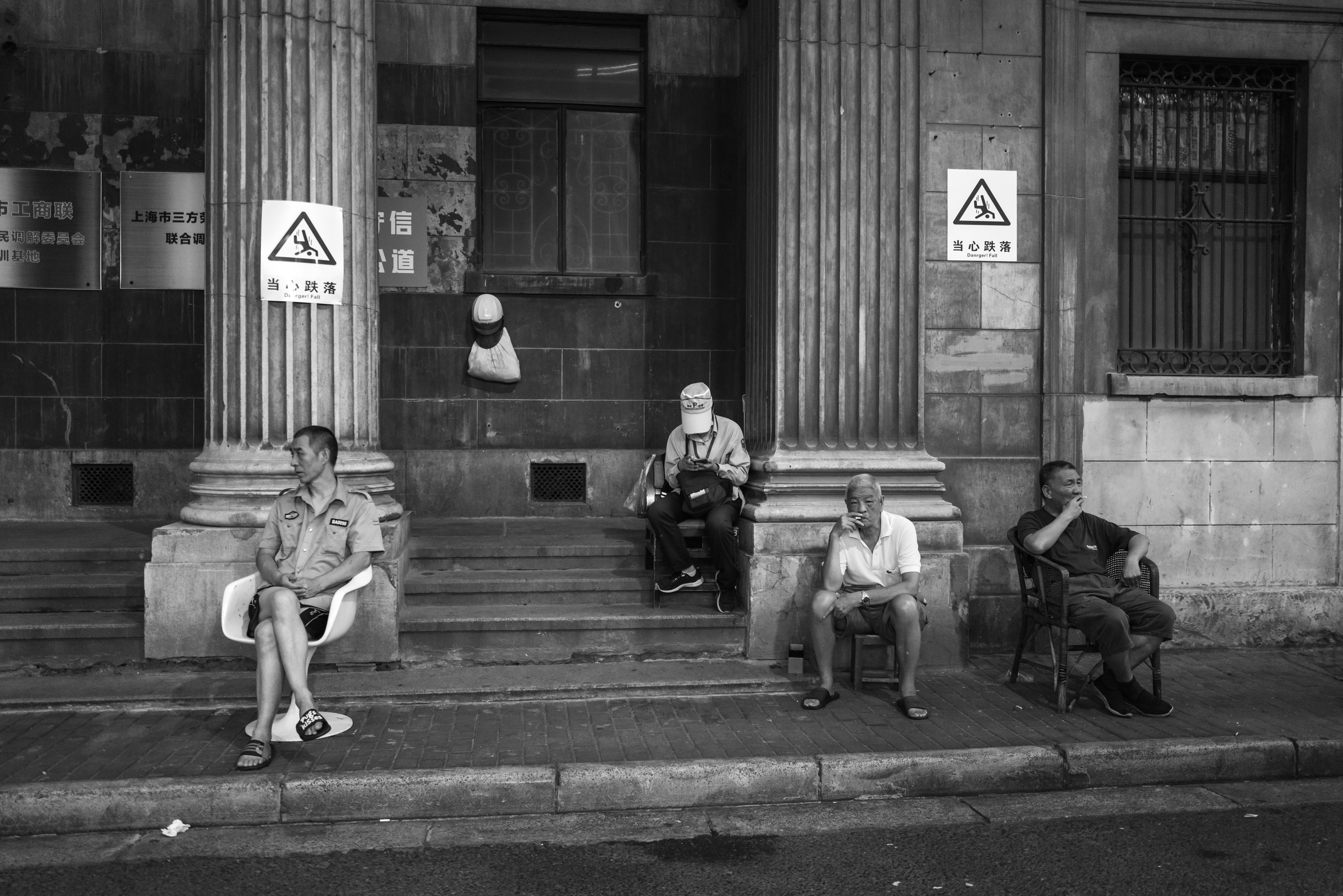 Social Exclusion Pictures | Download Free Images on Unsplash