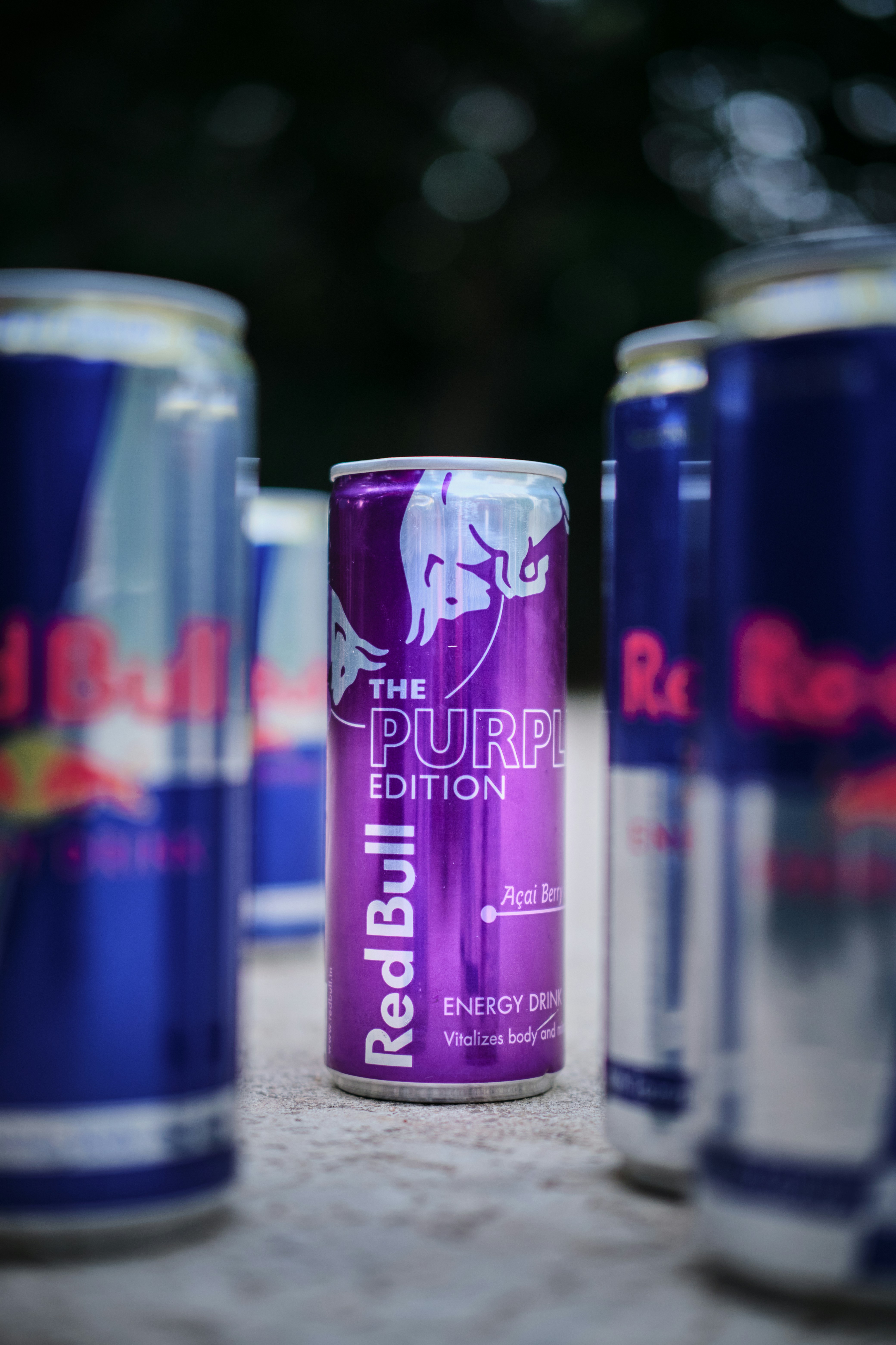 Redbull Violet Photos | Télécharger des images gratuites sur Unsplash
