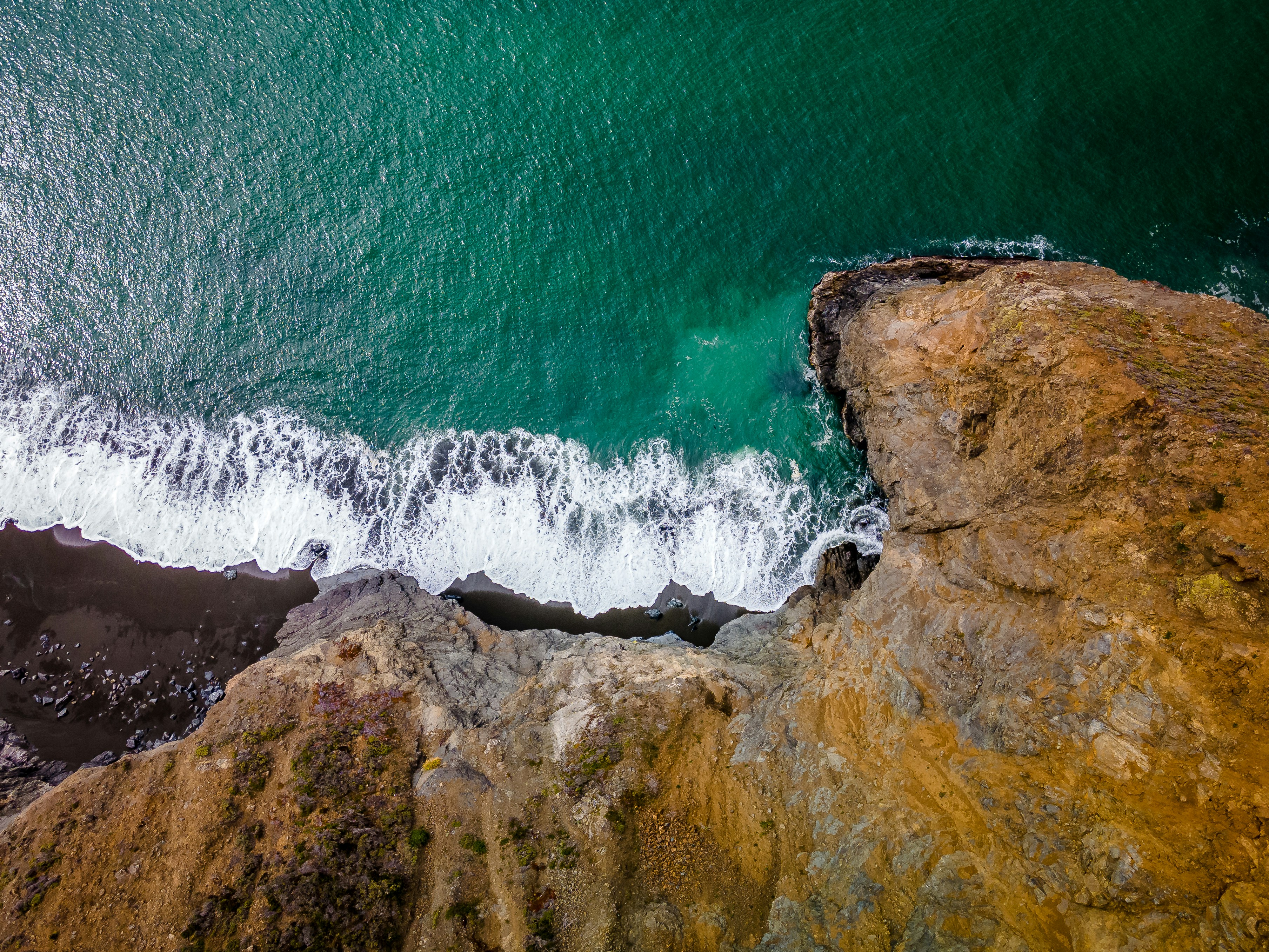 A view of the ocean from above of a cliff photo – Free Usa Image on ...
