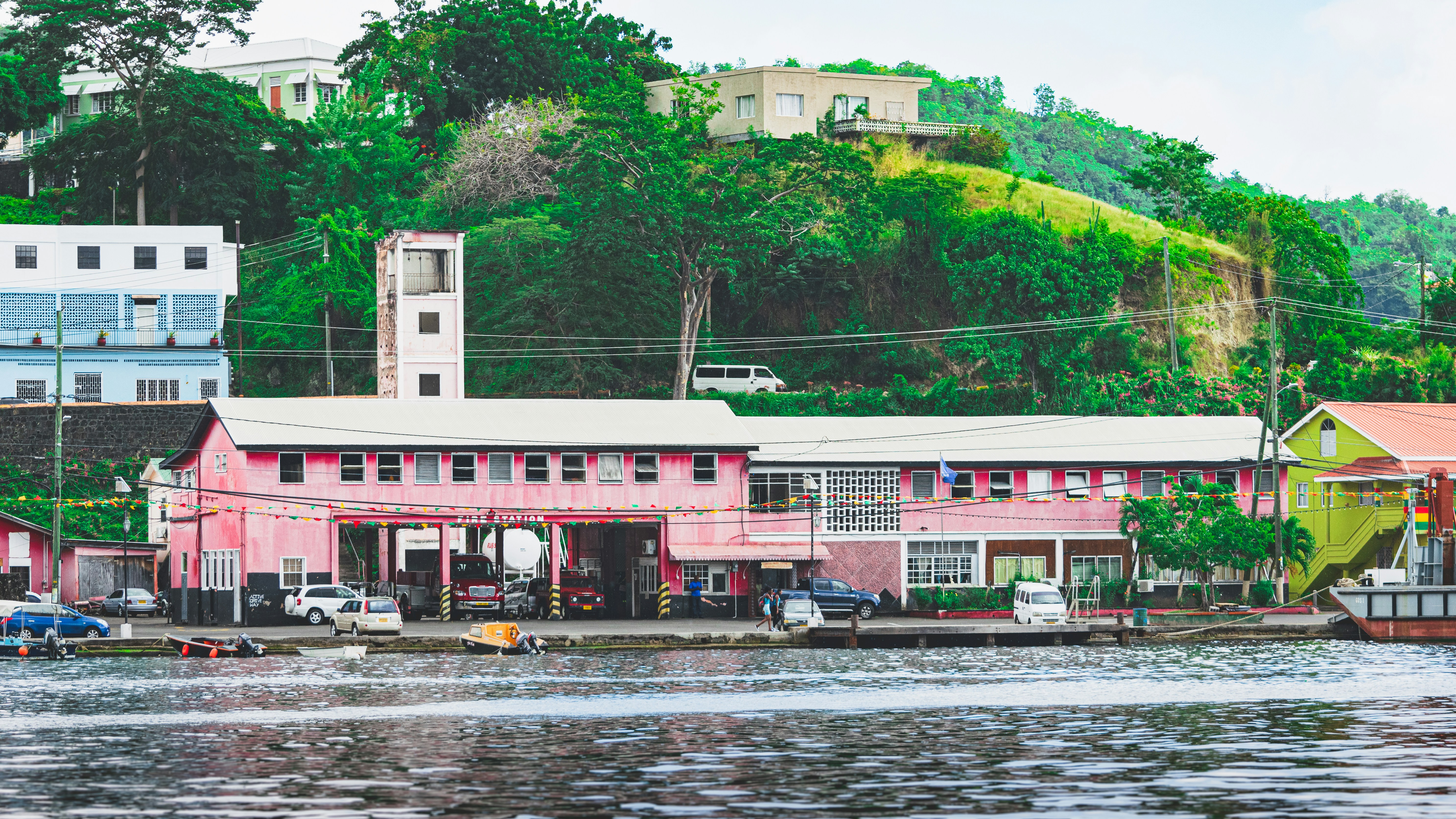 Kenrick Baksh (@kenrick) | Comunidad de fotos de Unsplash