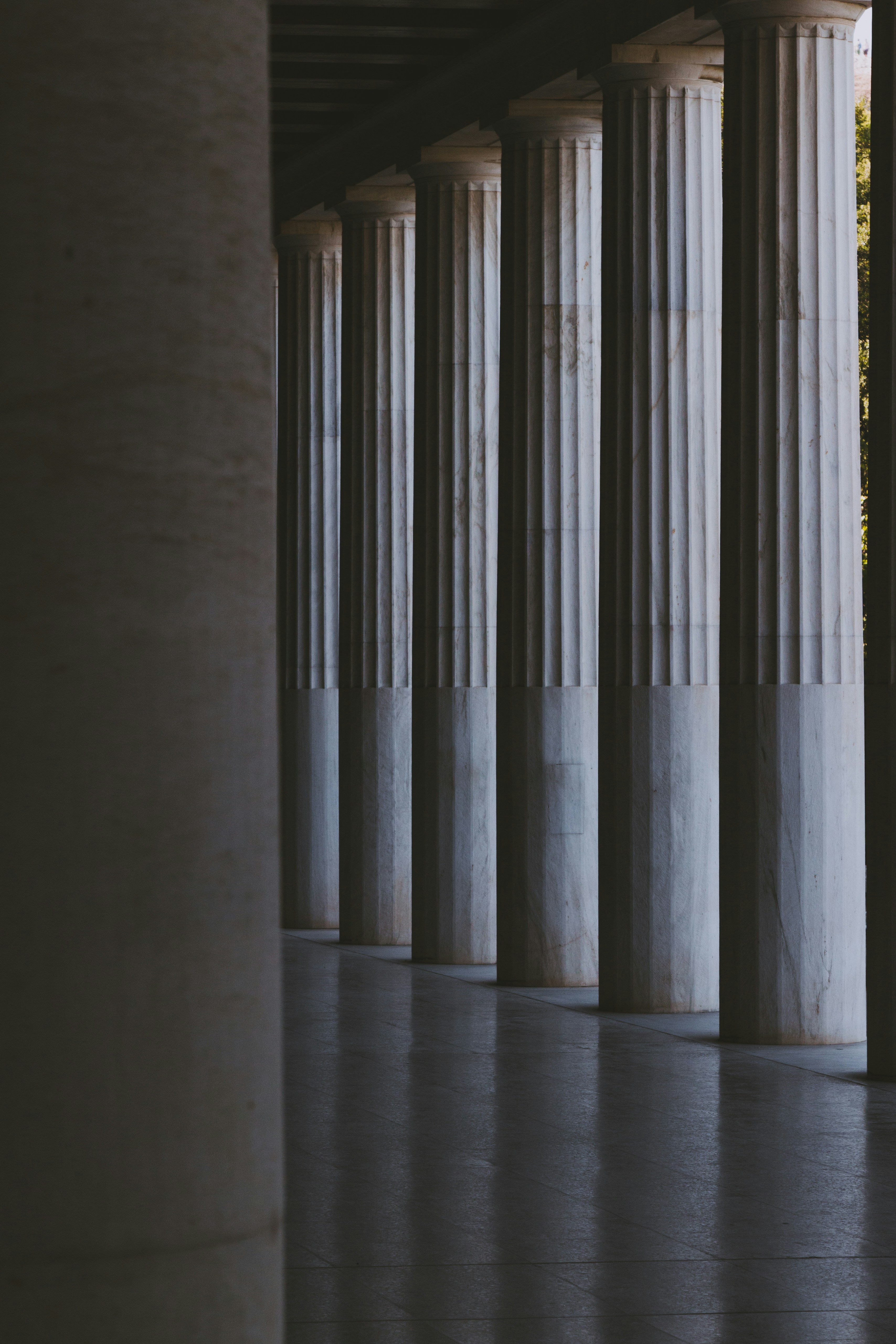 Columns Pictures | Download Free Images on Unsplash