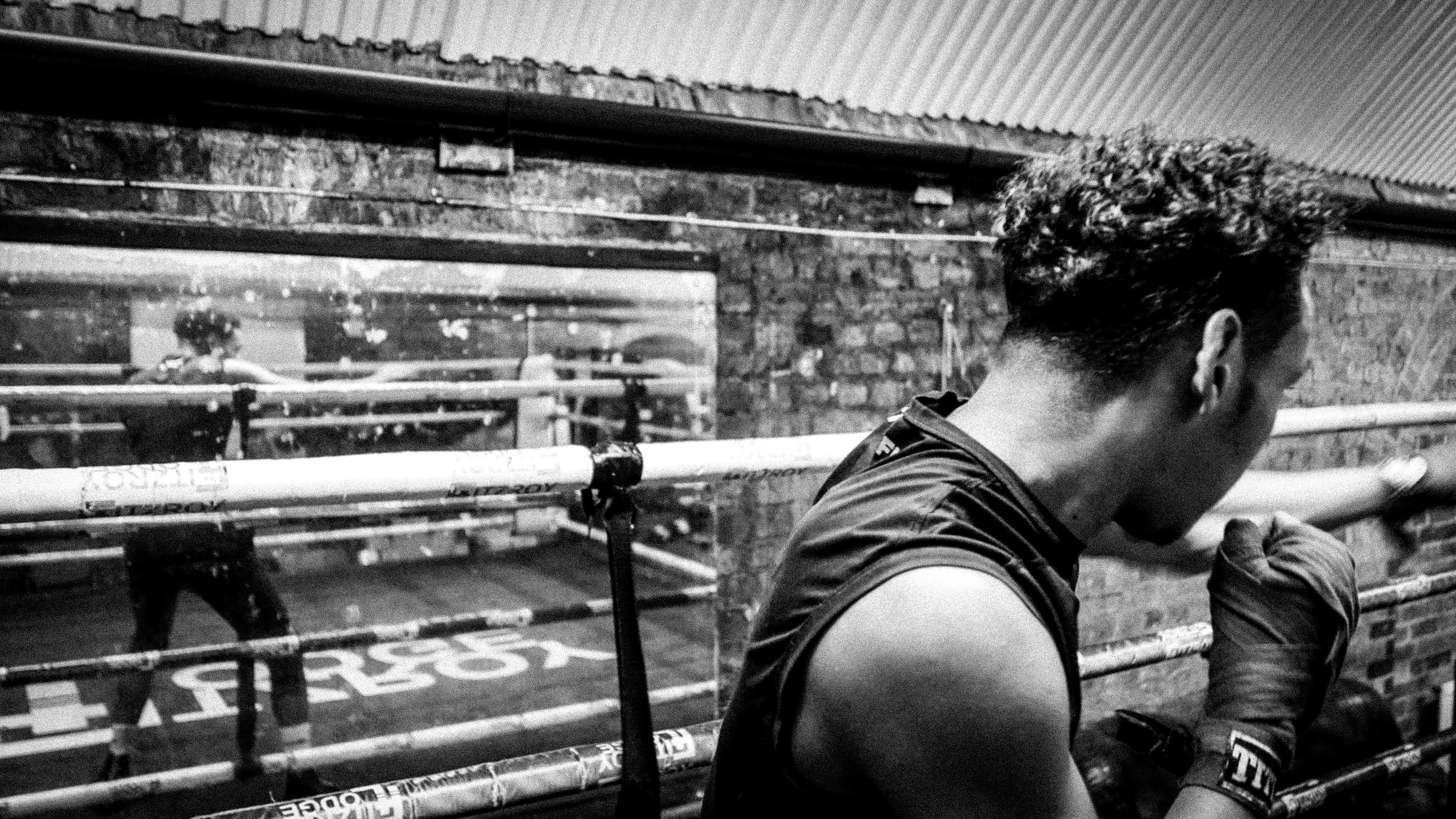 A man standing in front of a boxing ring photo – Free Fitzroy lodge ...
