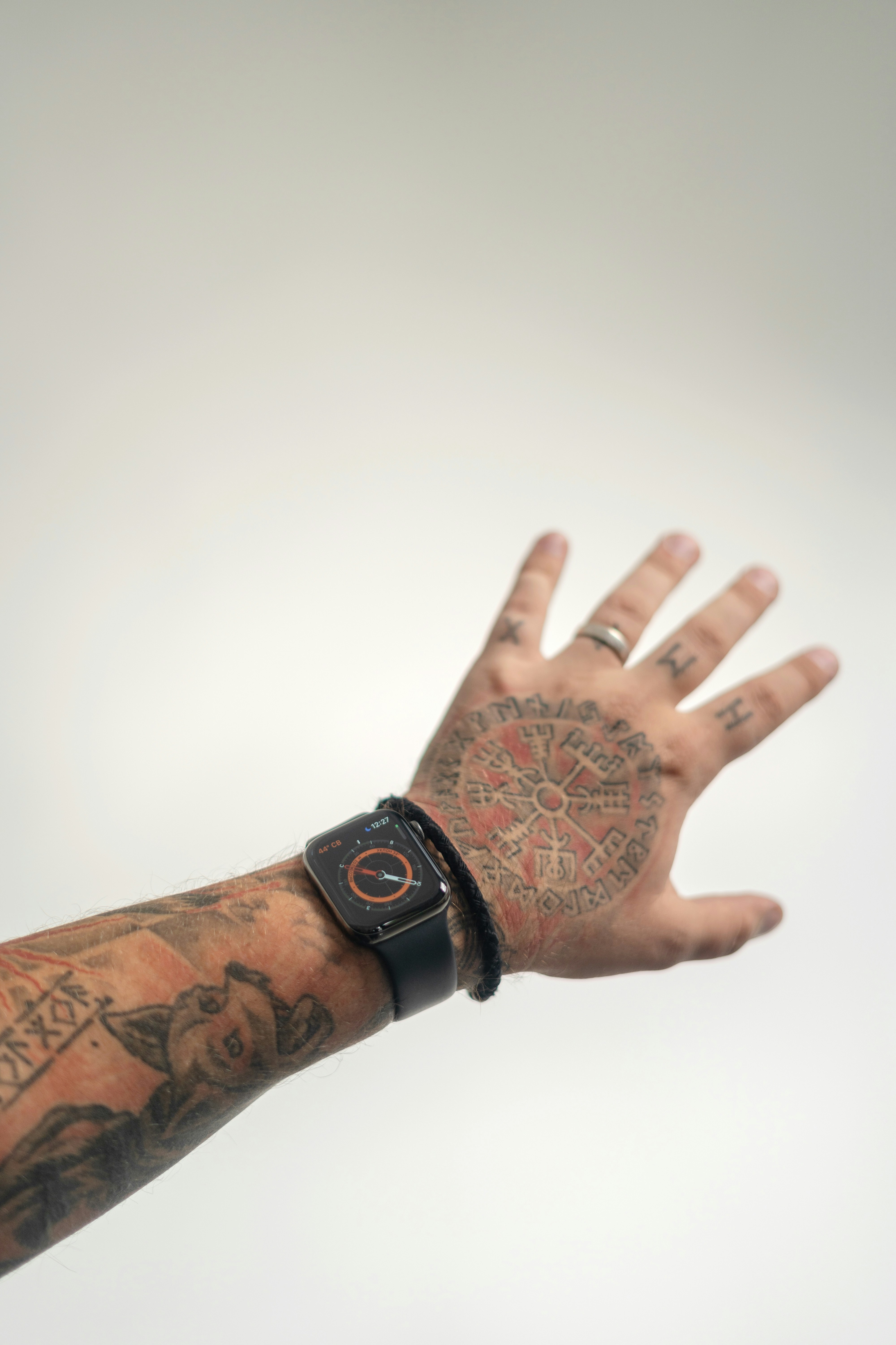 500+ Watch Hand Pictures [HQ] | Download Free Images on Unsplash