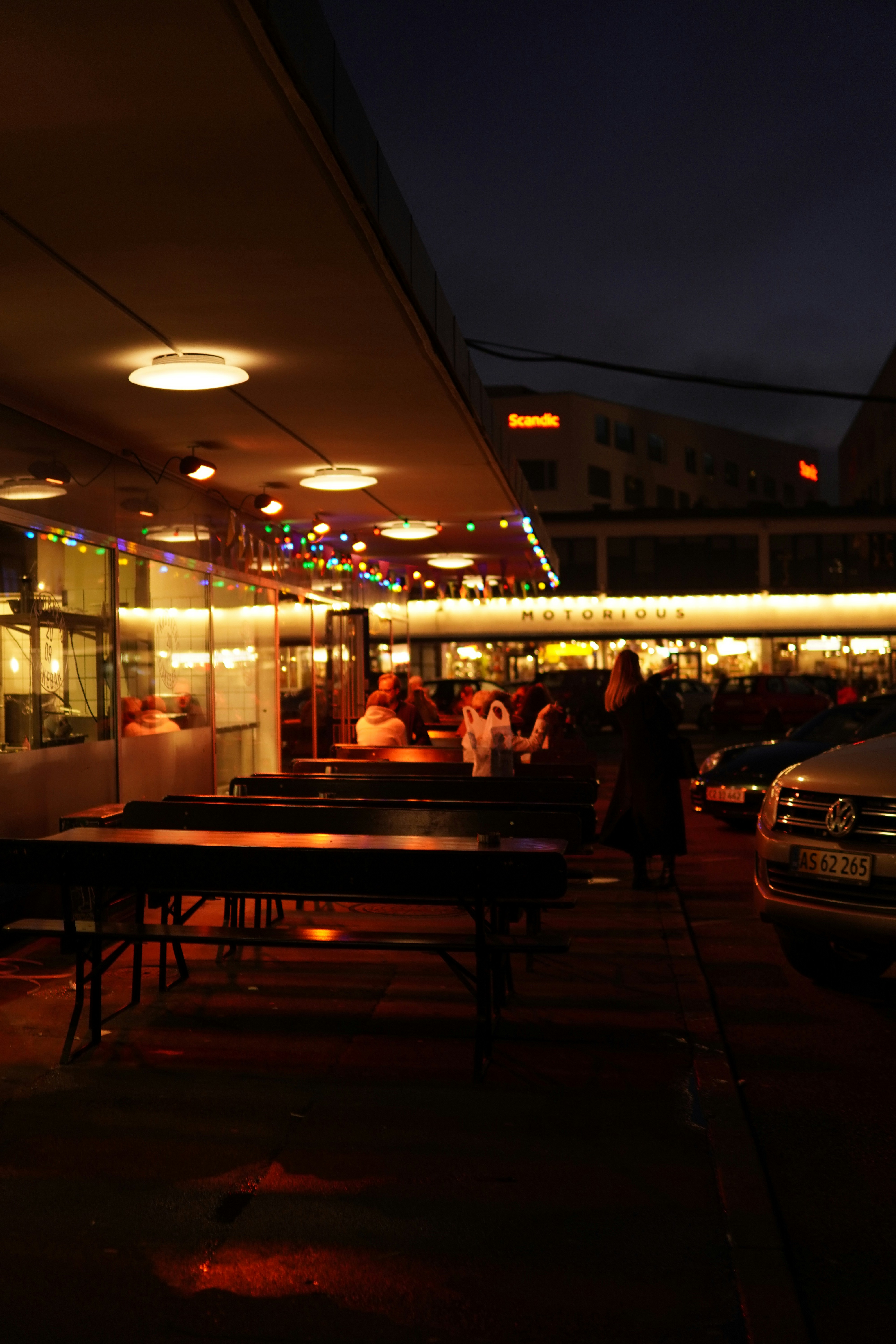 A group of people sitting around a ping pong table photo – Free Denmark ...