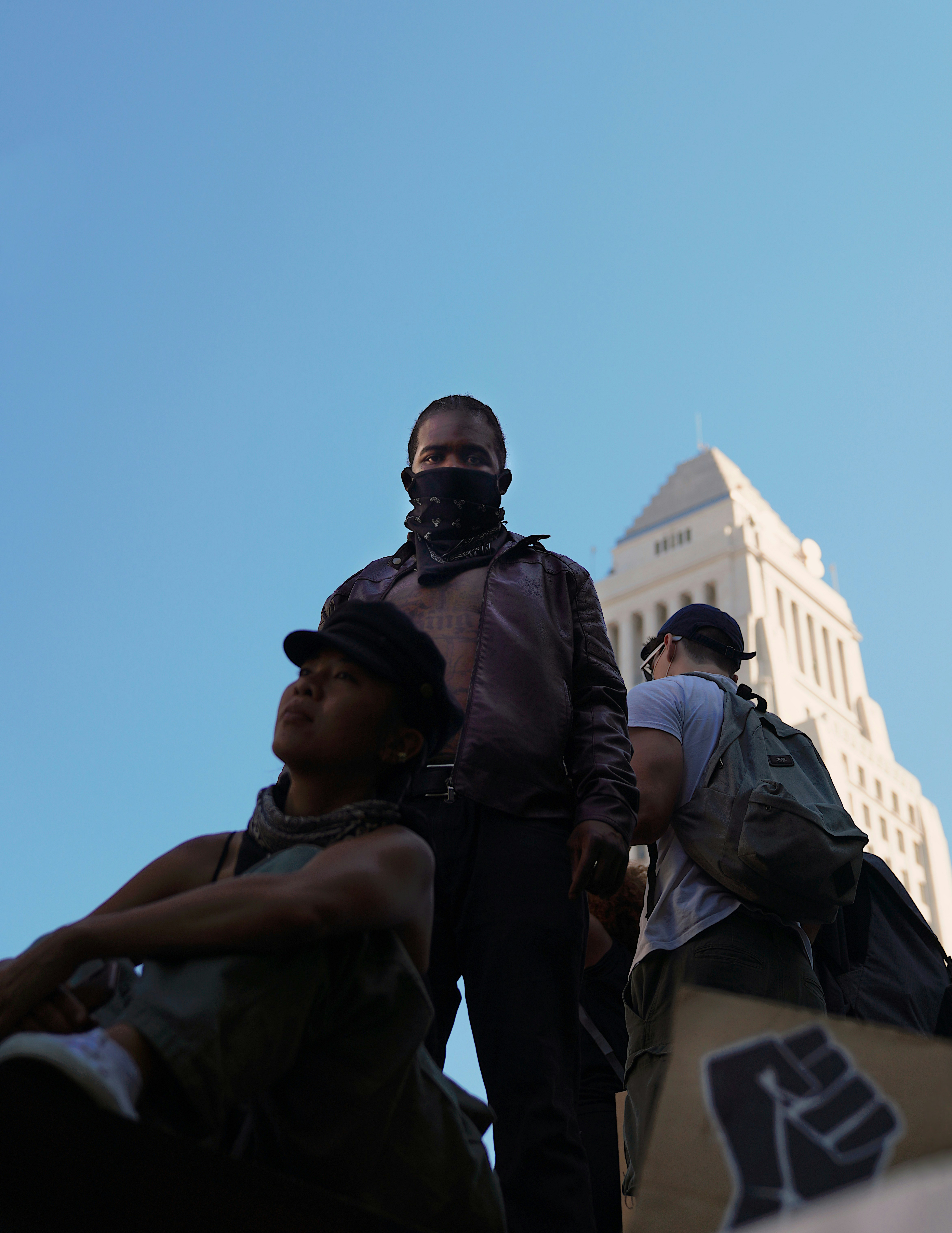 Rising Silence: A Trio in a City Monument