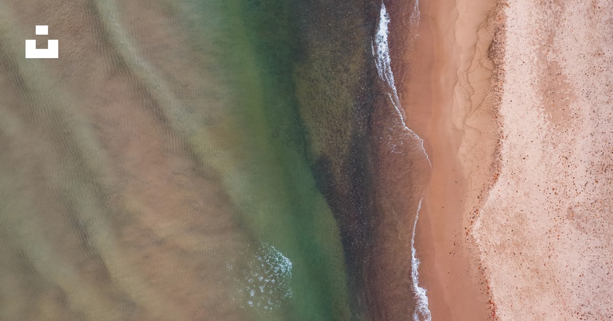 Une vue plongeante sur une plage et un océan photo – Photo Etats-Unis ... Une vue plongeante sur une plage et un océan photo – Photo Etats-Unis ...