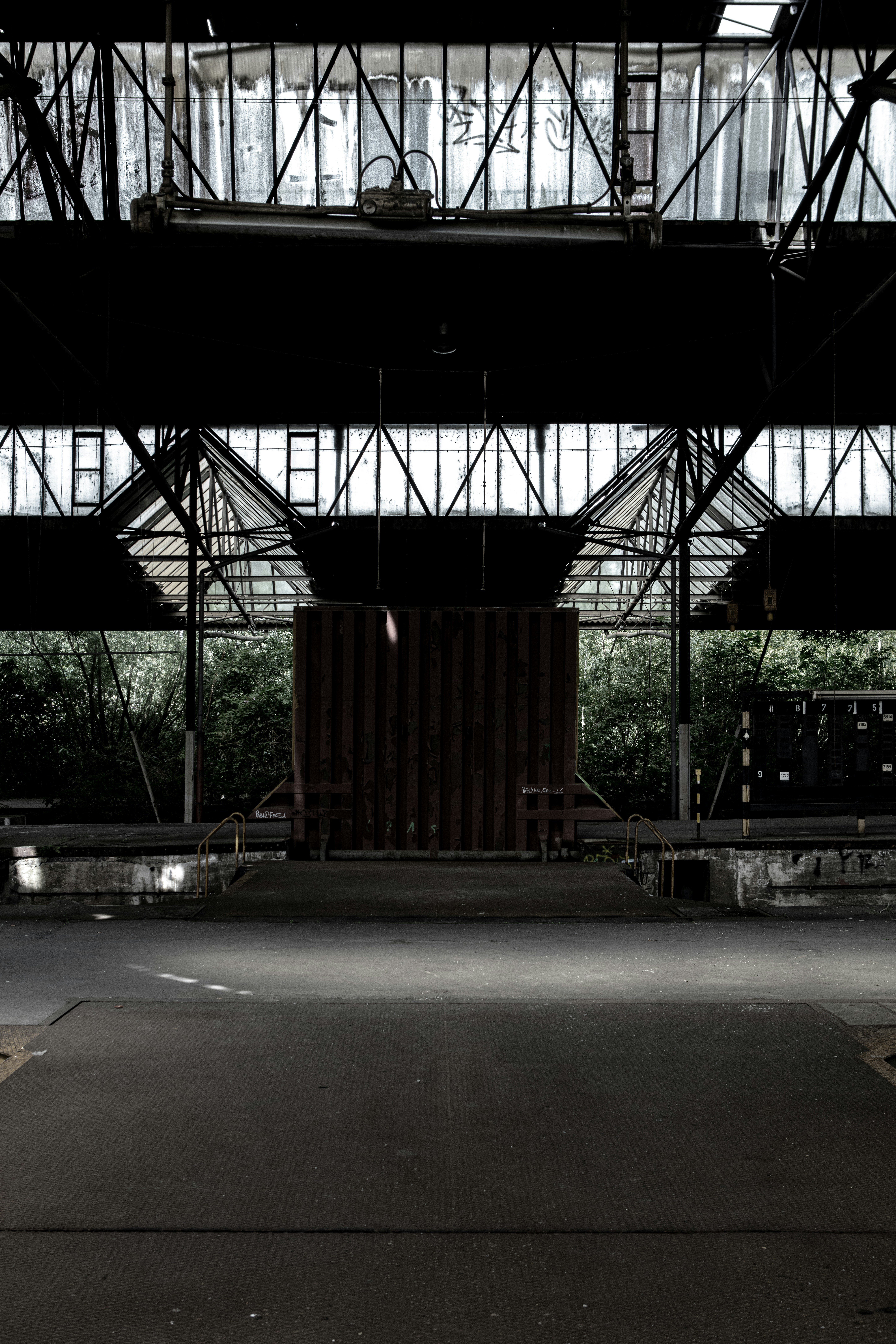 Abandoned Freight Hall: Steel Skeletons and Echoes of Industry