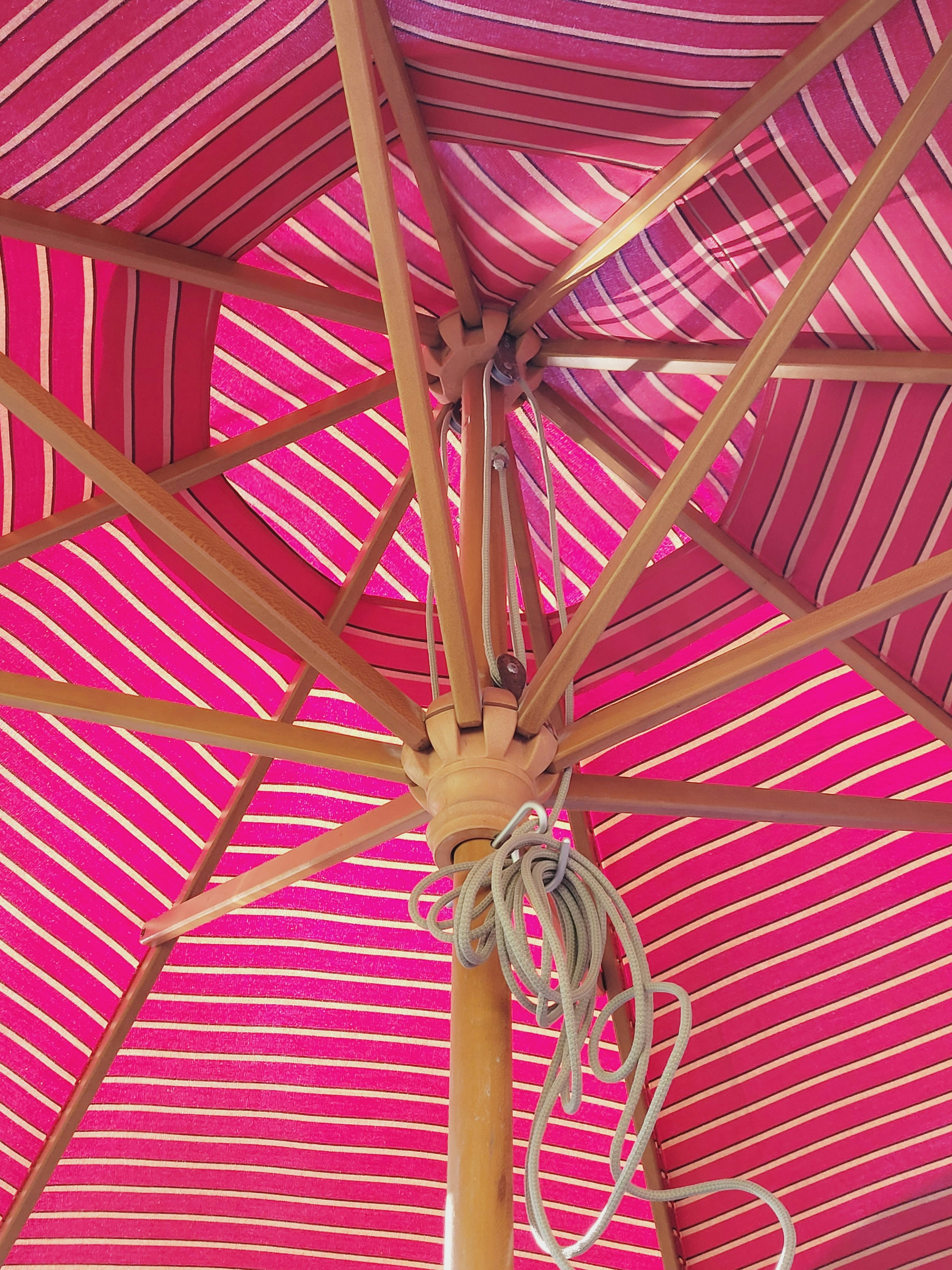 Under the Pink Stripes: A Spiraled Umbrella Centerpoint