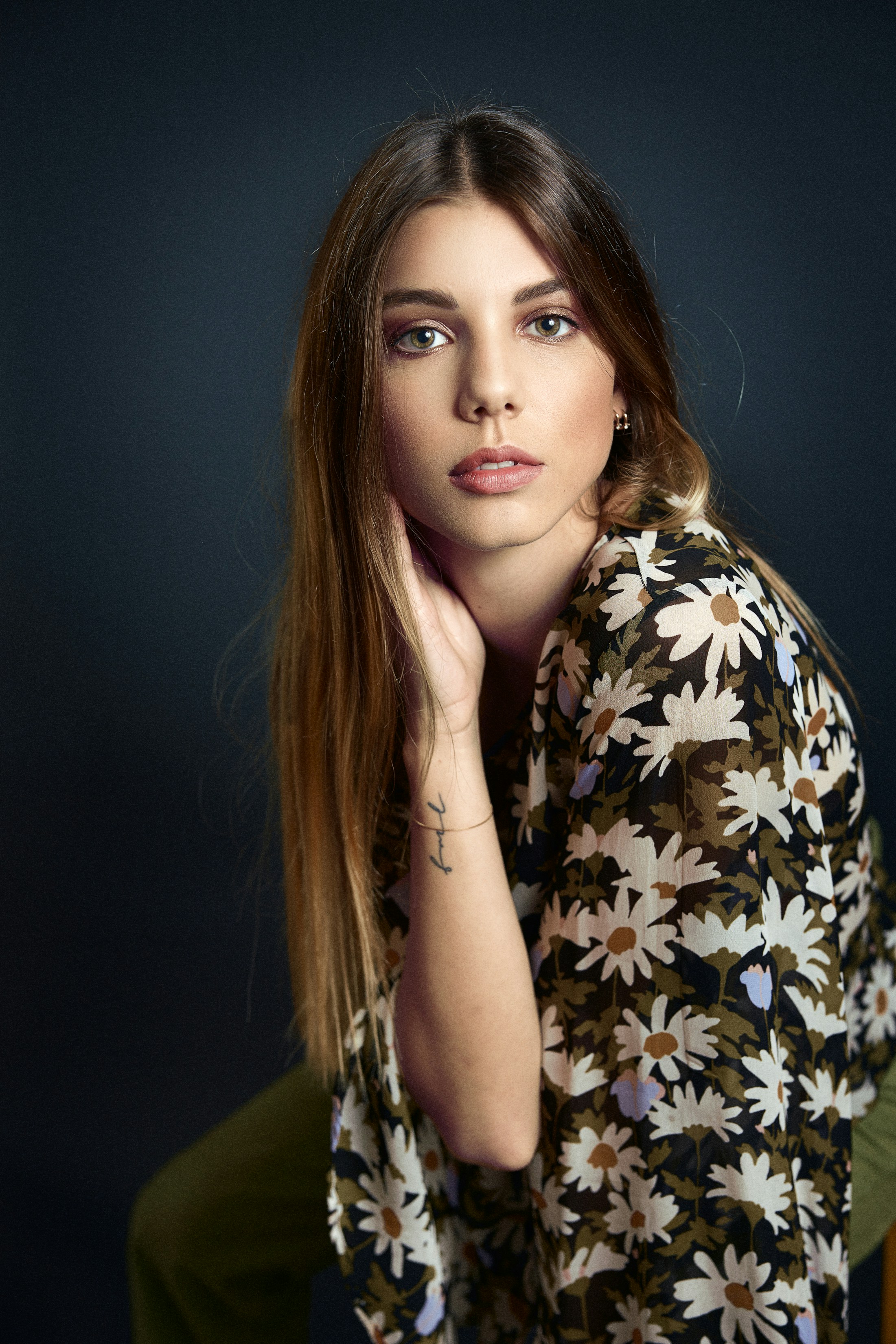 Velvet Light, Daisy Pattern: Studio Portrait with a Contemplative Gaze